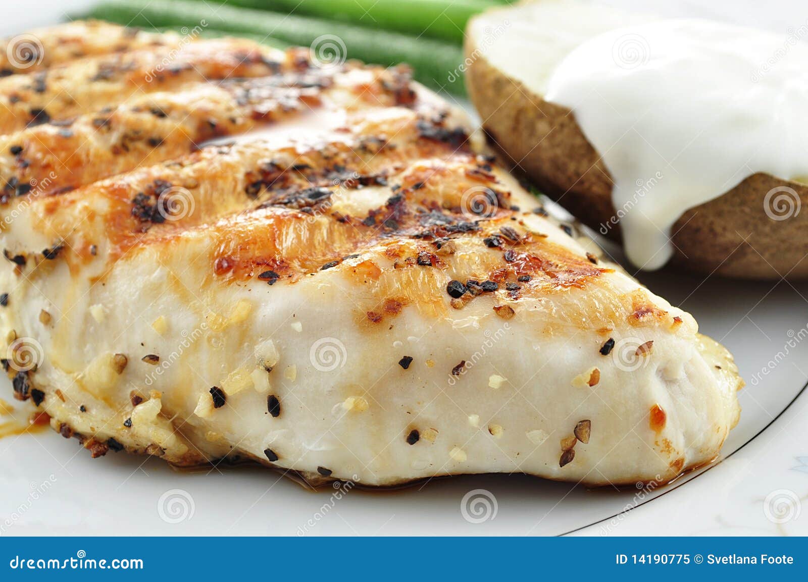 Pecho de pollo imagen de archivo. Imagen de haba, comida - 14190775