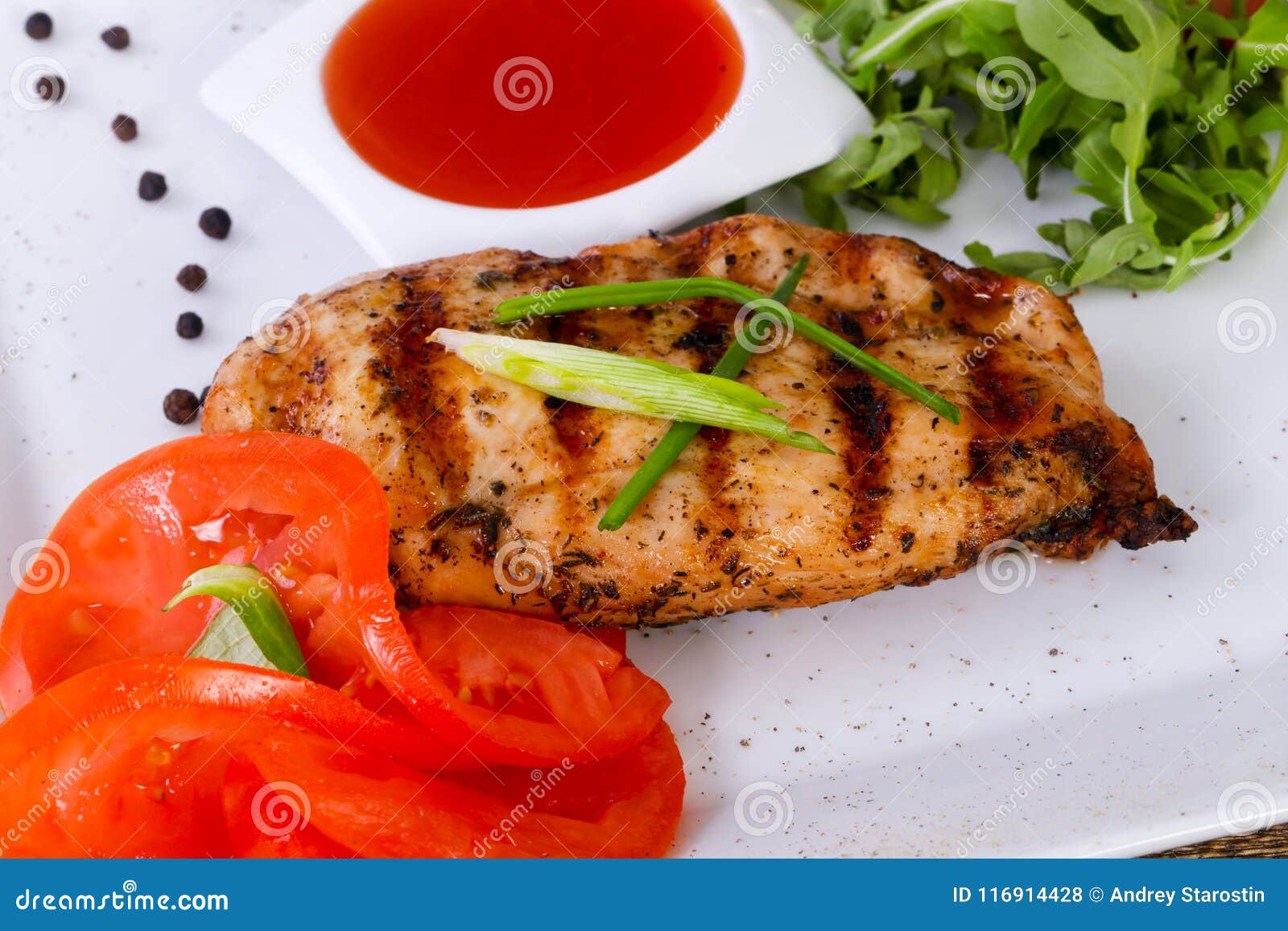 Pecho De Pollo Asado a La Parilla Foto de archivo - Imagen de pechos ...