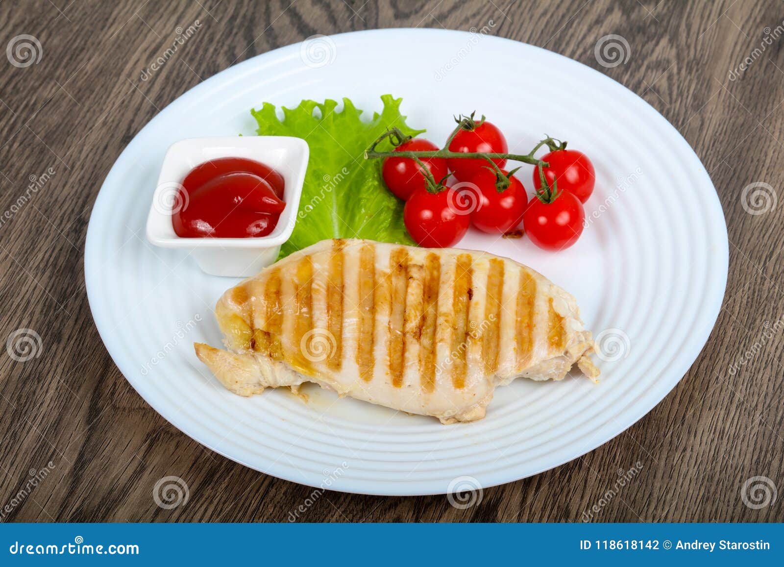 Pecho De Pollo Asado a La Parilla Foto de archivo - Imagen de aislado ...