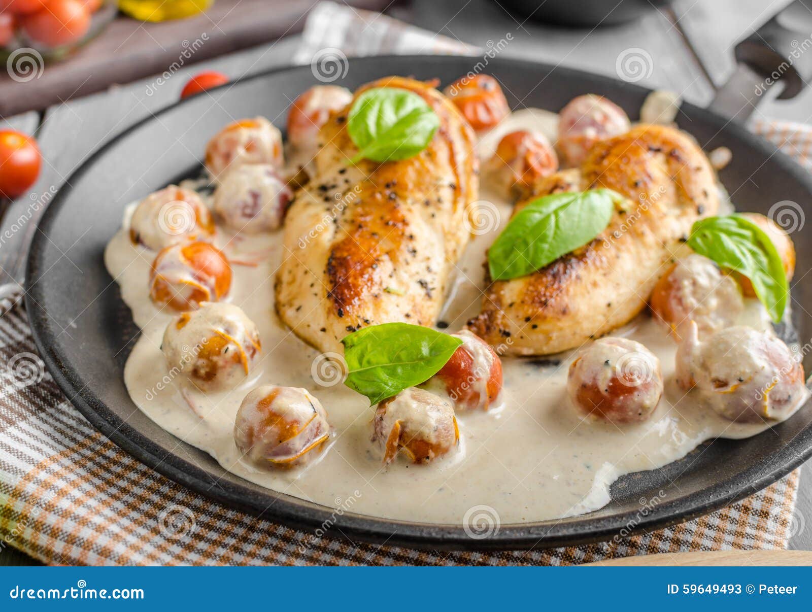 Pecho De Pollo Asado a La Parilla Imagen de archivo - Imagen de ...