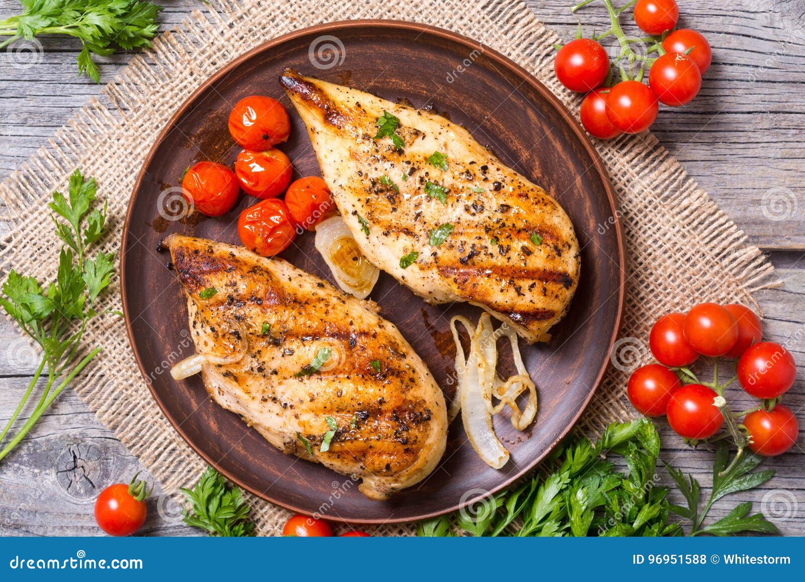 Pecho De Pollo Asado a La Parilla Foto de archivo - Imagen de delicioso ...