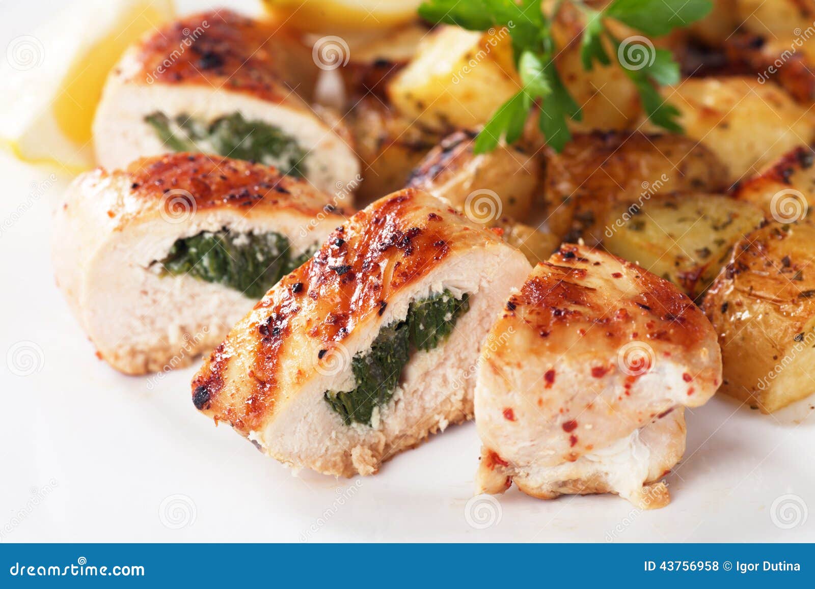 Pecho de pollo relleno foto de archivo. Imagen de carne - 43756958