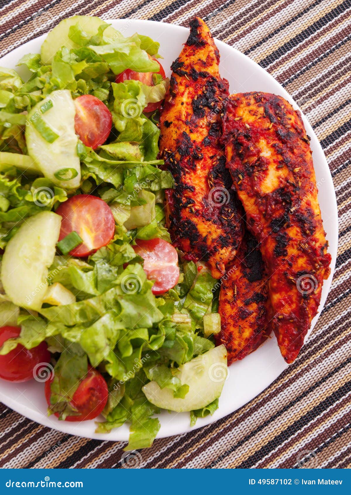 Pechos De Pollo Cocidos Al Horno Foto de archivo - Imagen de cierre ...