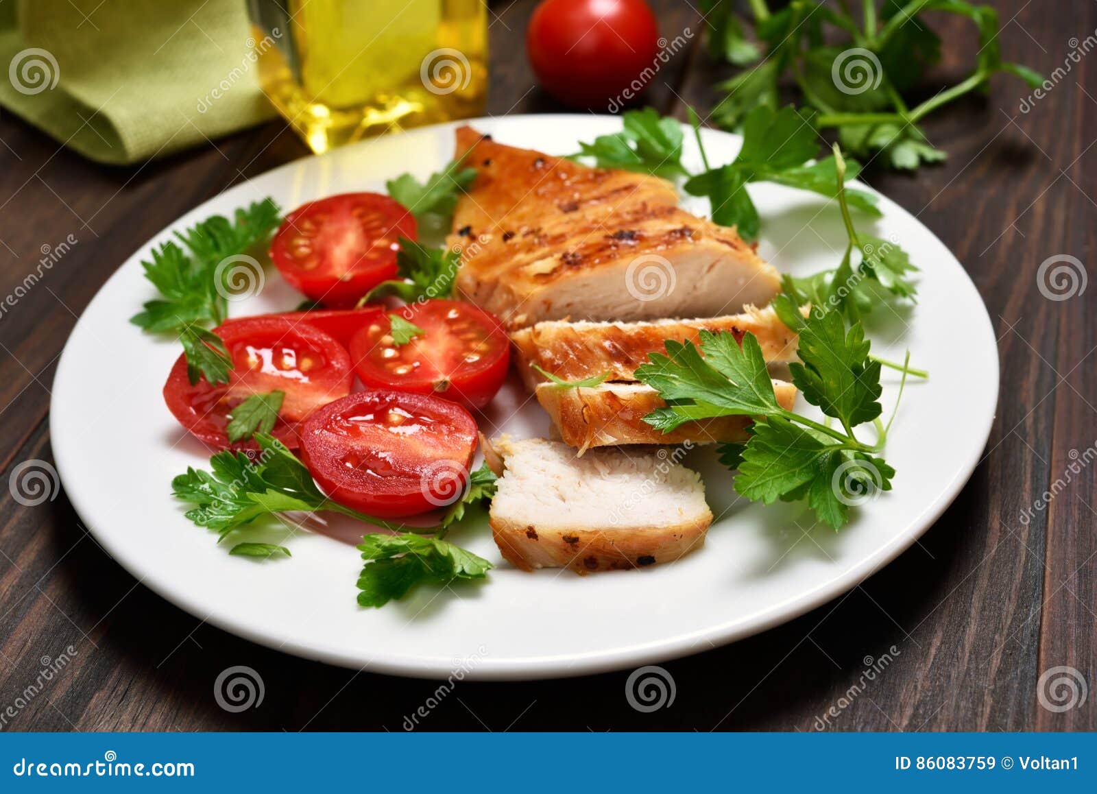 Pechuga De Pollo Asada Cortada Imagen de archivo - Imagen de tajada ...