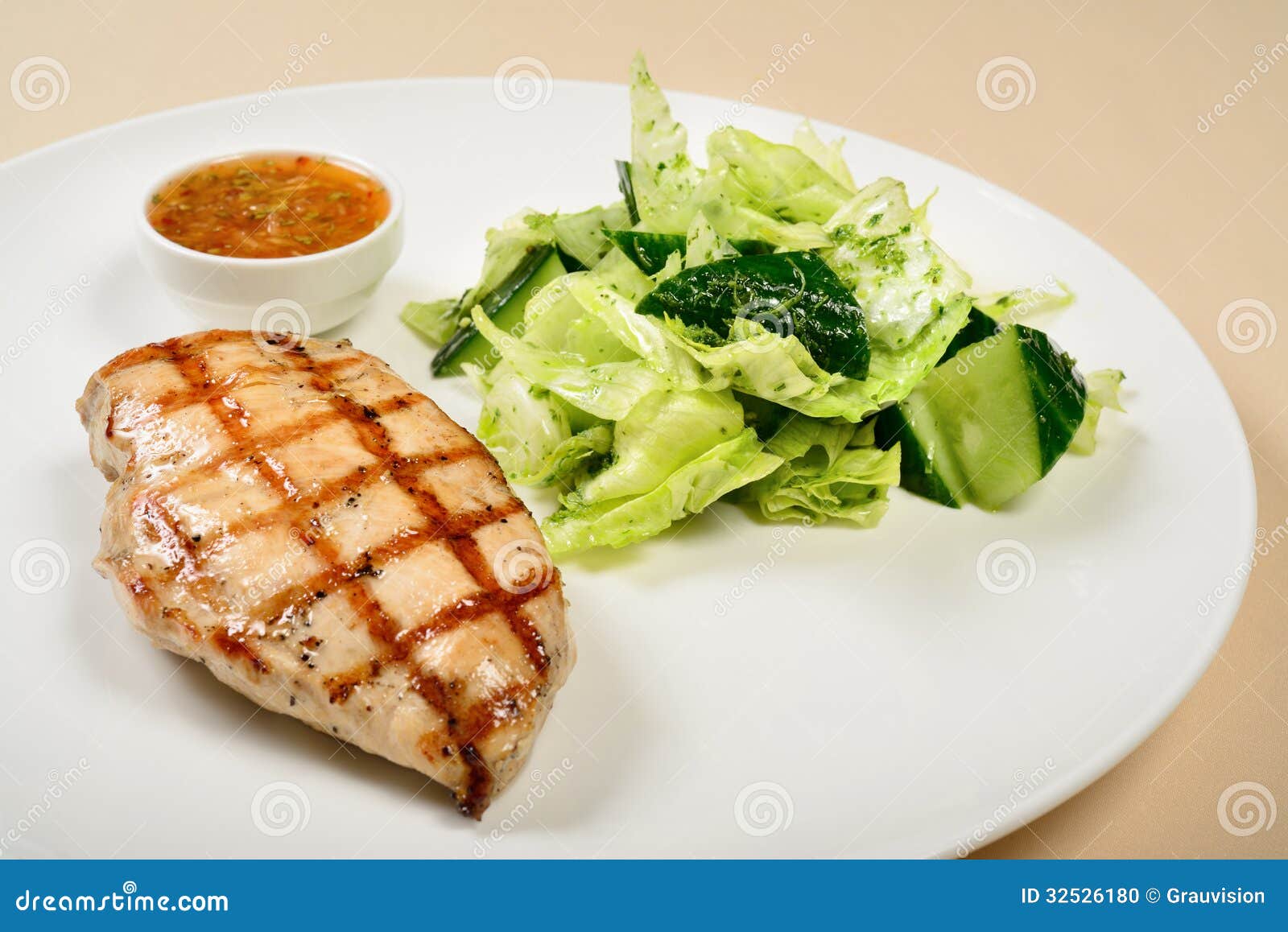 Pechuga De Pollo Asada a La Parrilla Foto de archivo - Imagen de sano ...