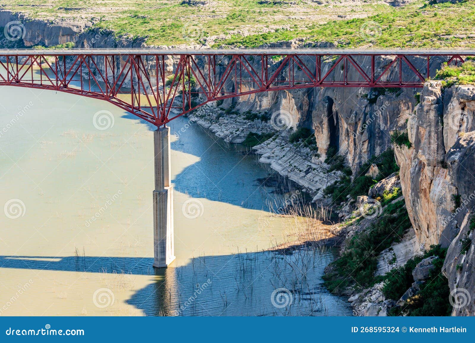 Pecos River Bridge on Us High Way 90 Stock Photo - Image of traffic ...