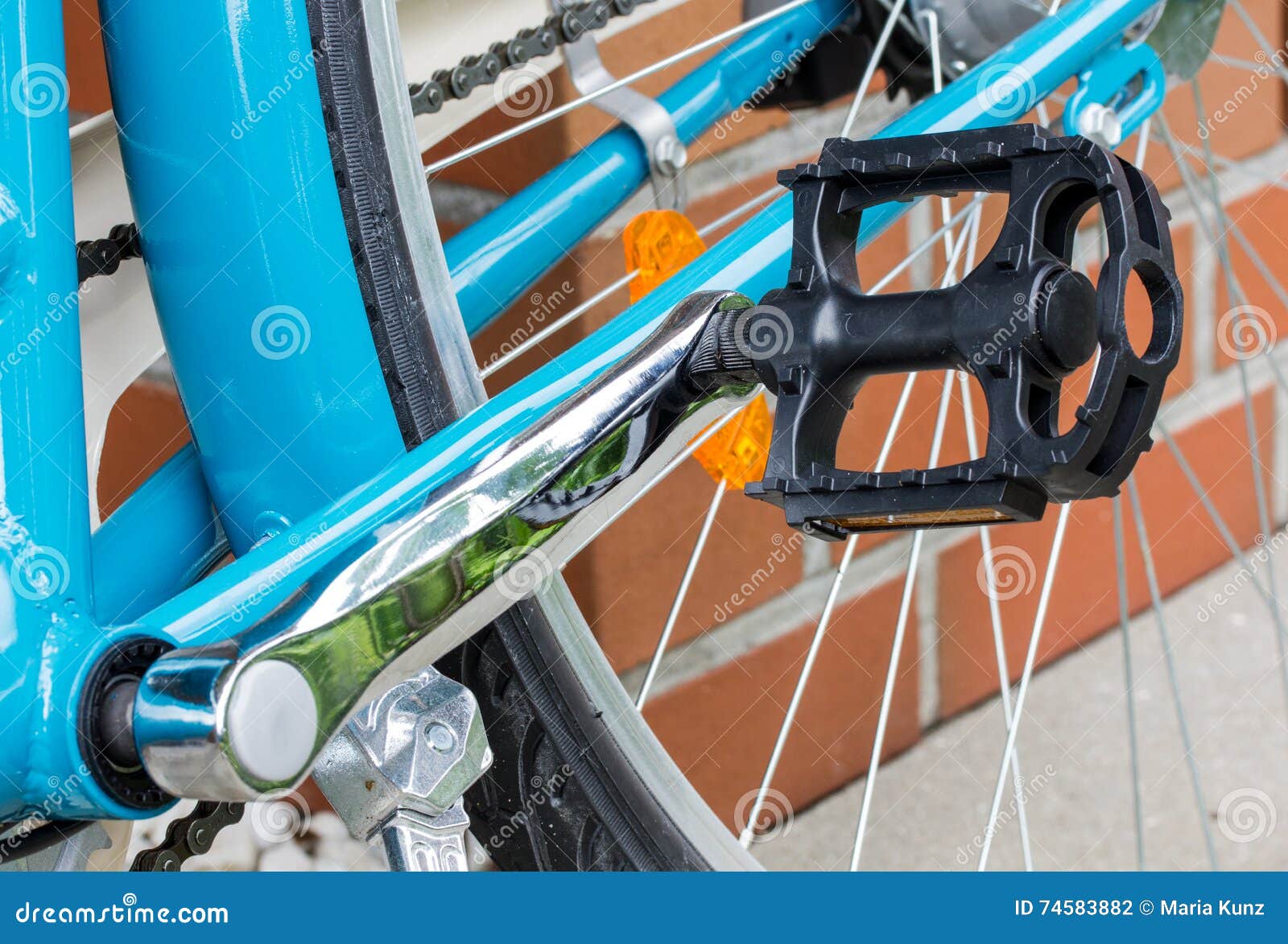 Pedaal van een fiets stock foto. Image of metaal, tand - 74583882