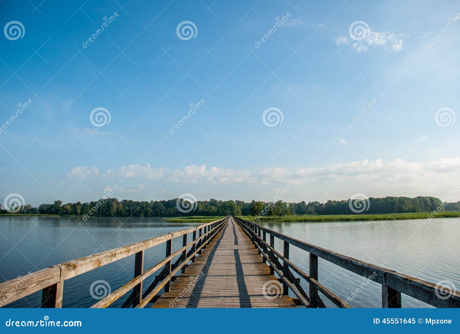 Pedestrian Bridge Over the Lake Stock Image - Image of asveja, view ...