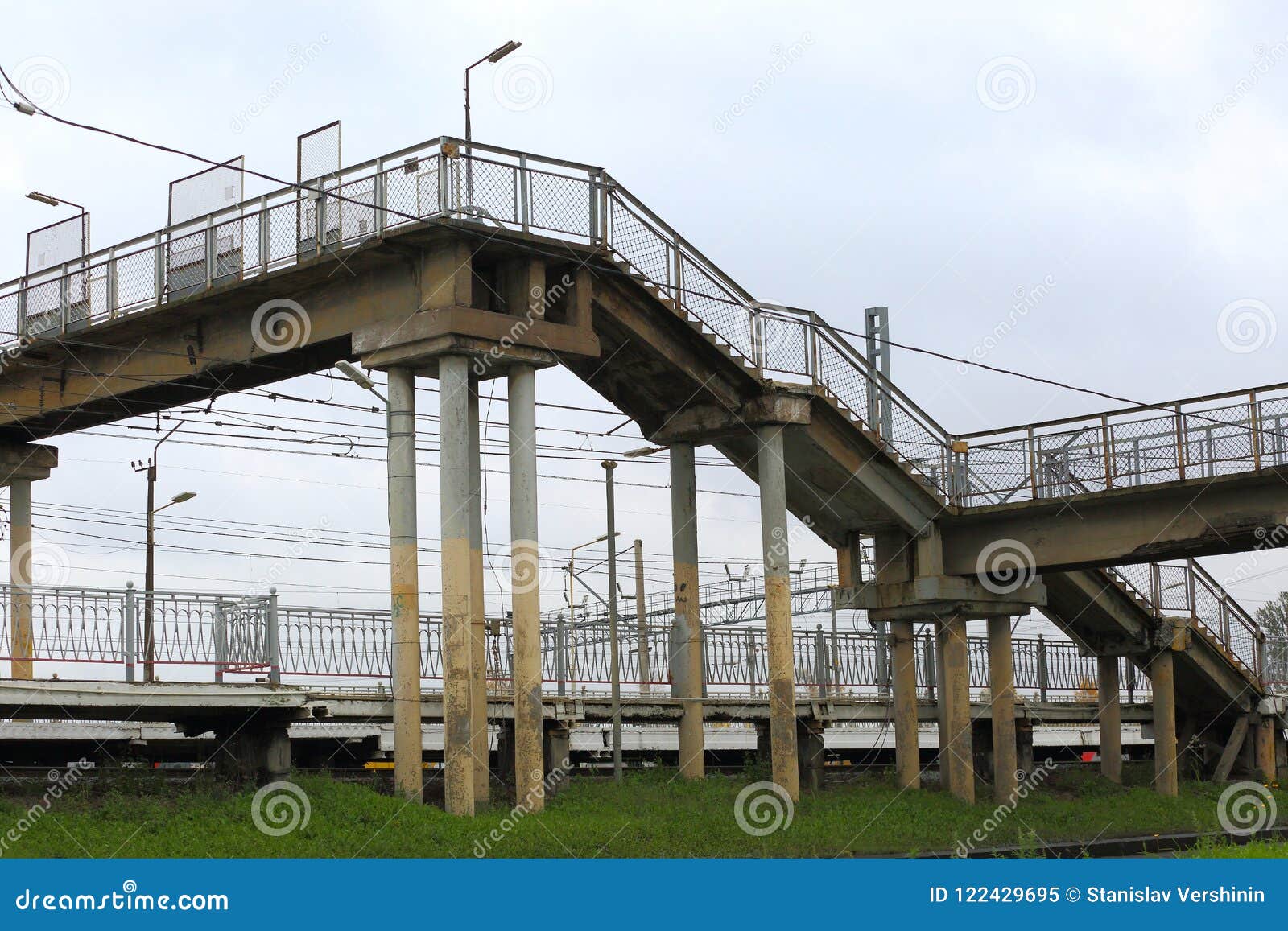 The pedestrian overpass stock image. Image of railway - 122429695