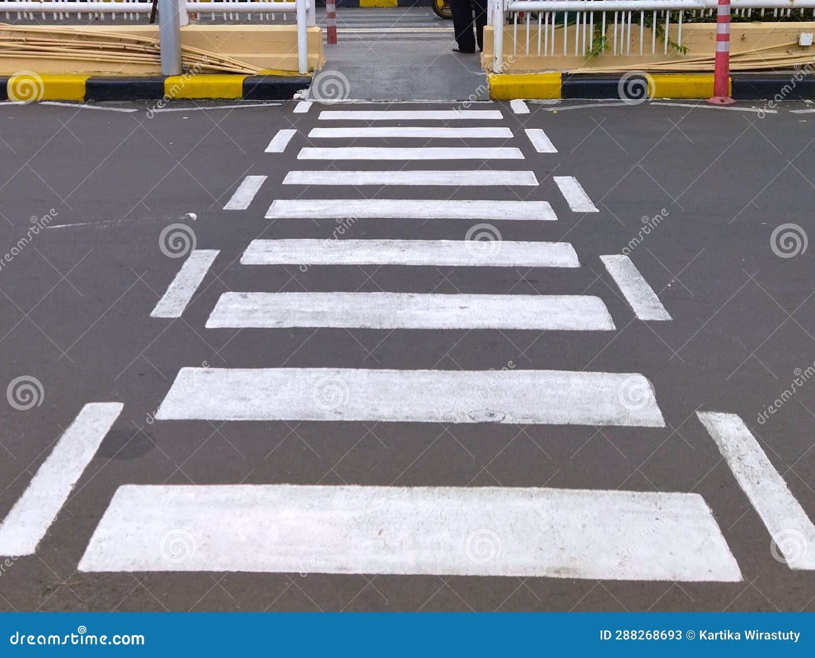 A Pedestrian Zebra Cross at Parking Lot Stock Image - Image of aspal ...