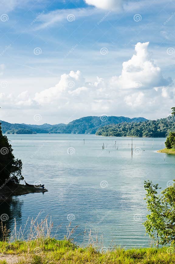 Pedu Lake stock photo. Image of calm, mountain, shore - 23048076