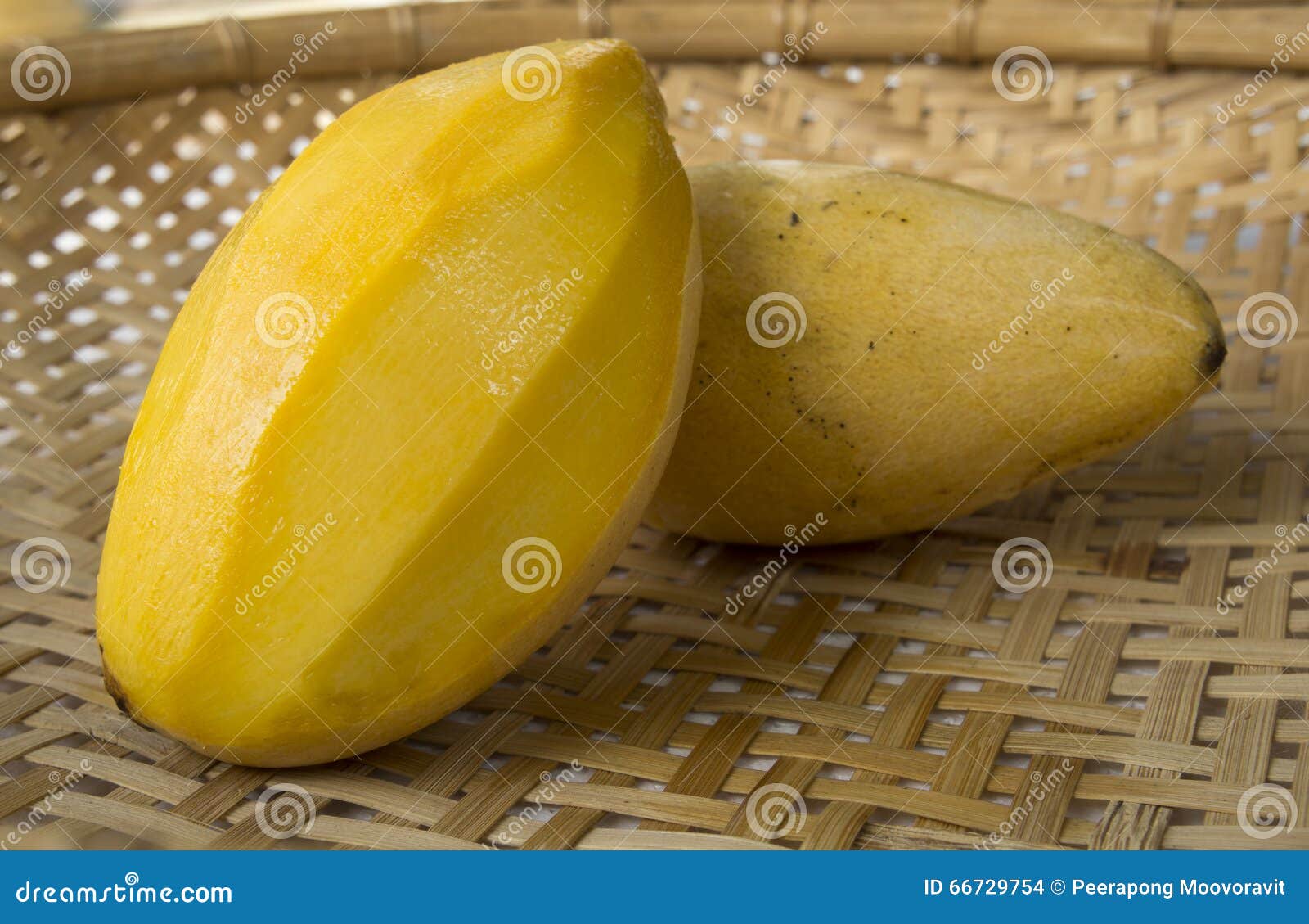 Peel Fresh Mango Ready To Serve Stock Photo - Image of tropical, peel ...
