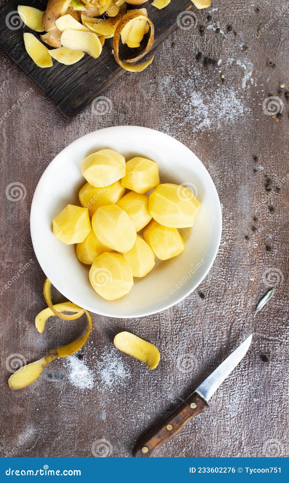 Peeled Potatoes for Cooking Stock Photo - Image of fresh, farming ...