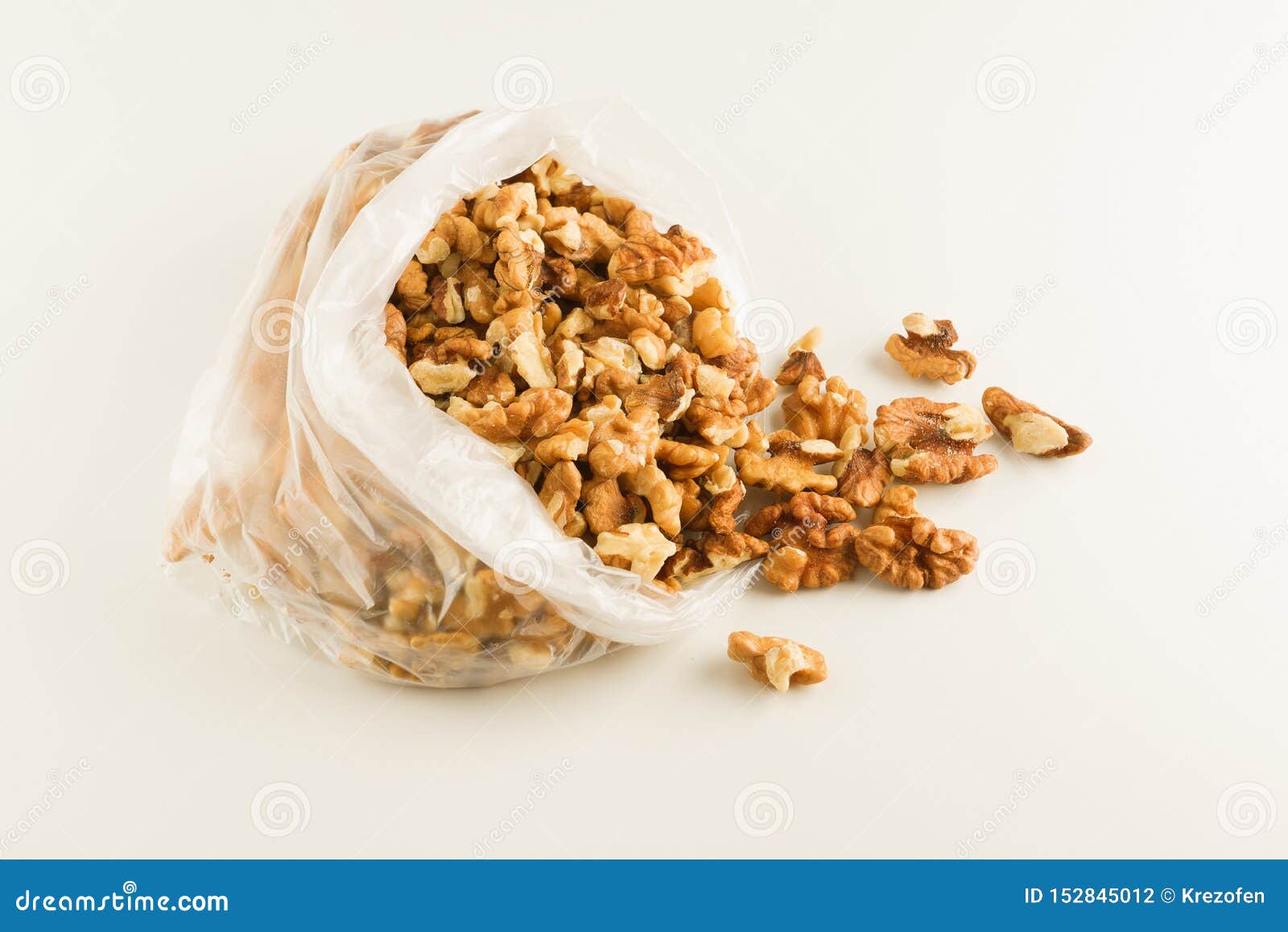 Peeled Walnuts Ready To Eat Stock Photo - Image of polyethylene, fresh ...