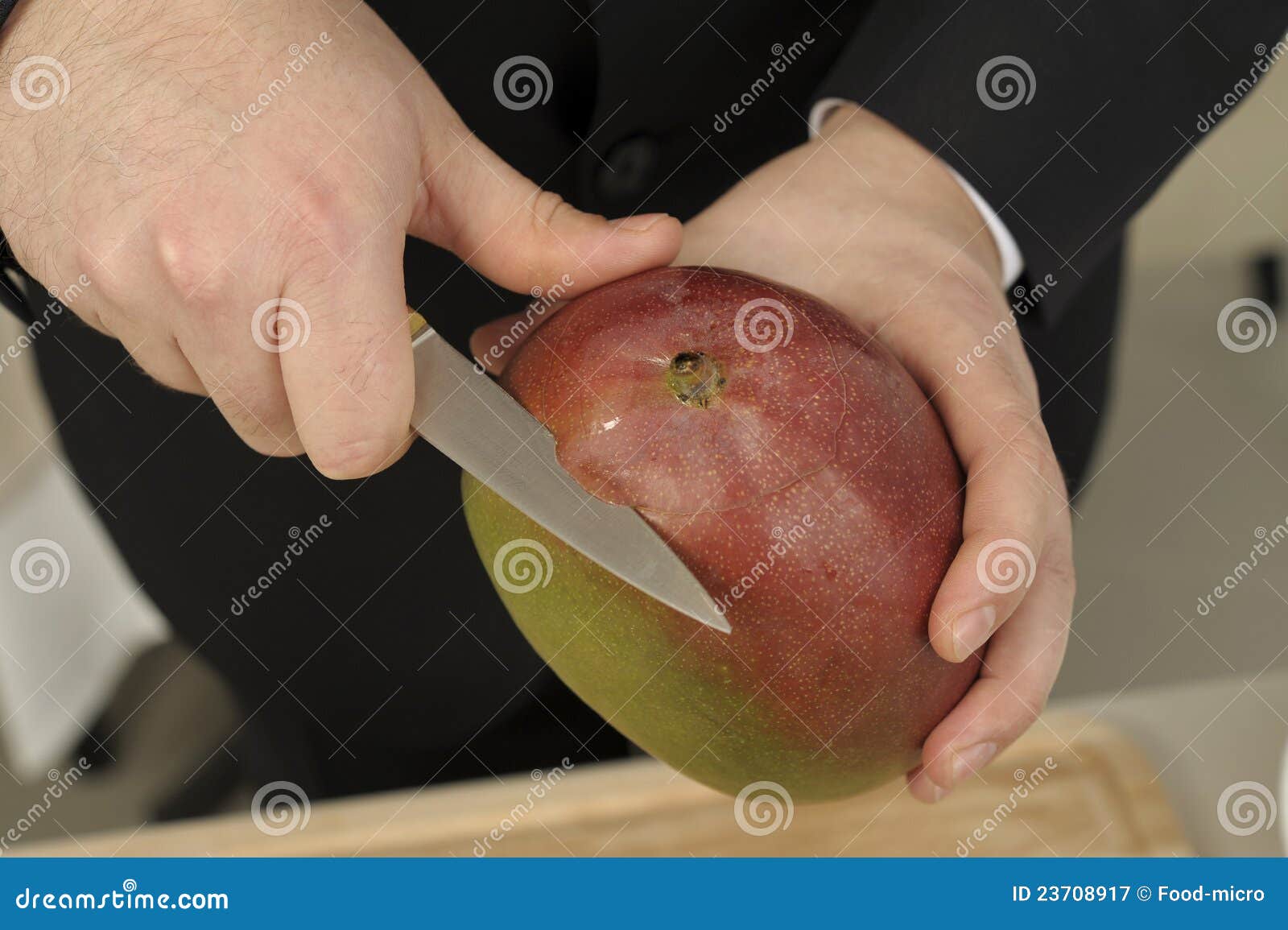 Peeling a mango stock image. Image of ingredient, fruit - 23708917