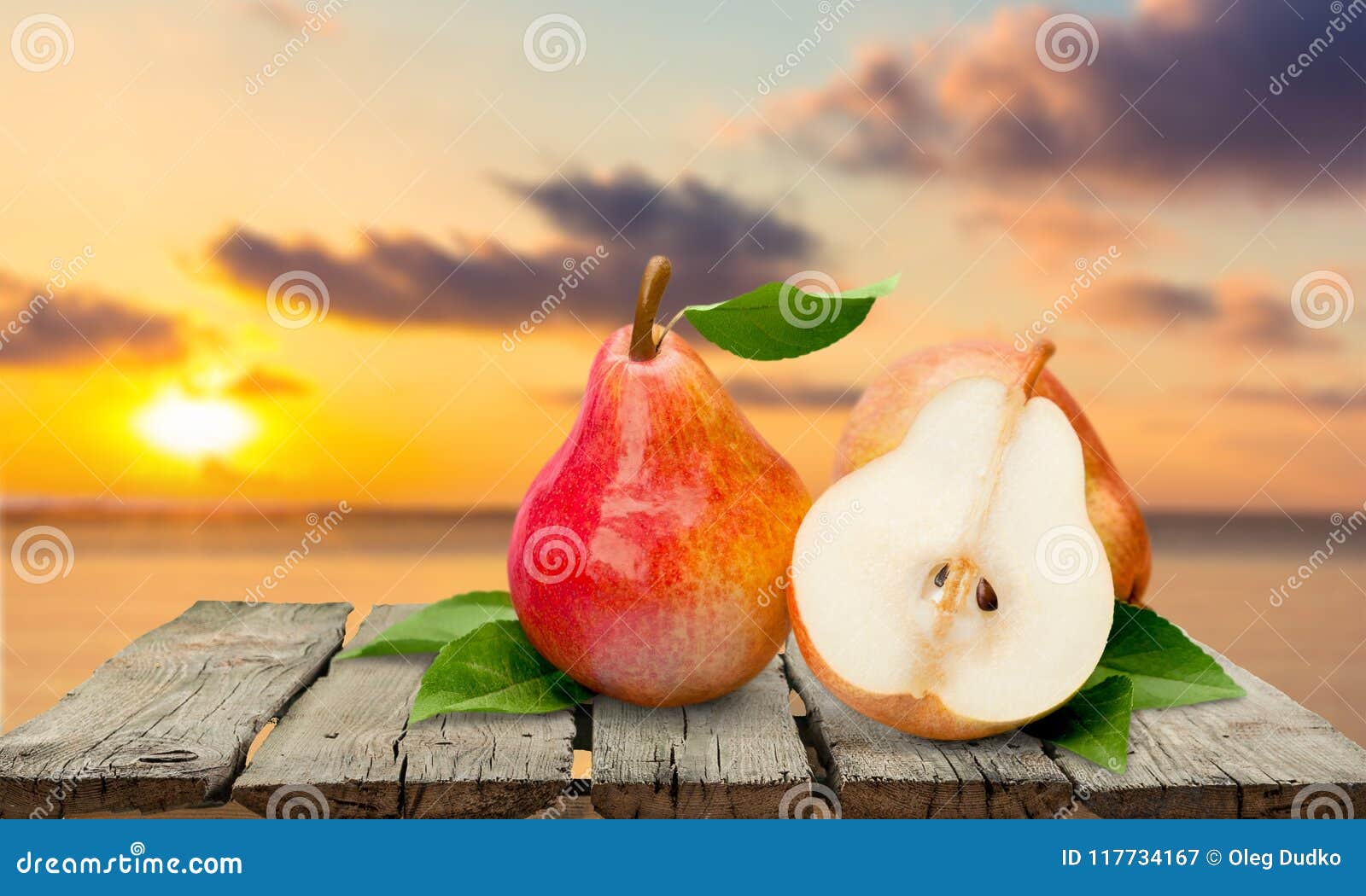 Peer stock afbeelding. Image of snack, vrucht, versheid - 117734167