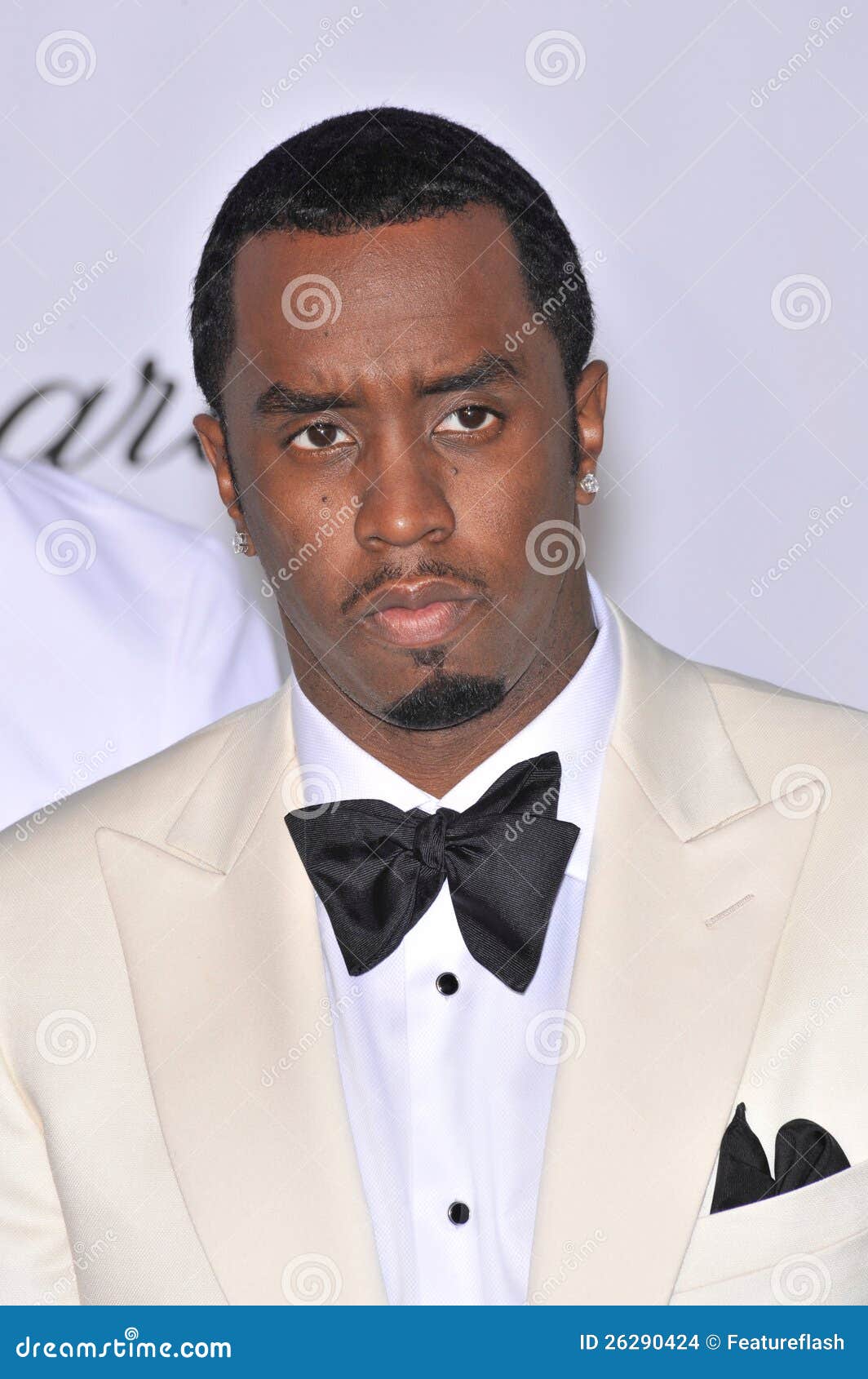 Peines de Sean, P. Diddy imagen de archivo editorial. Imagen de ayudas ...