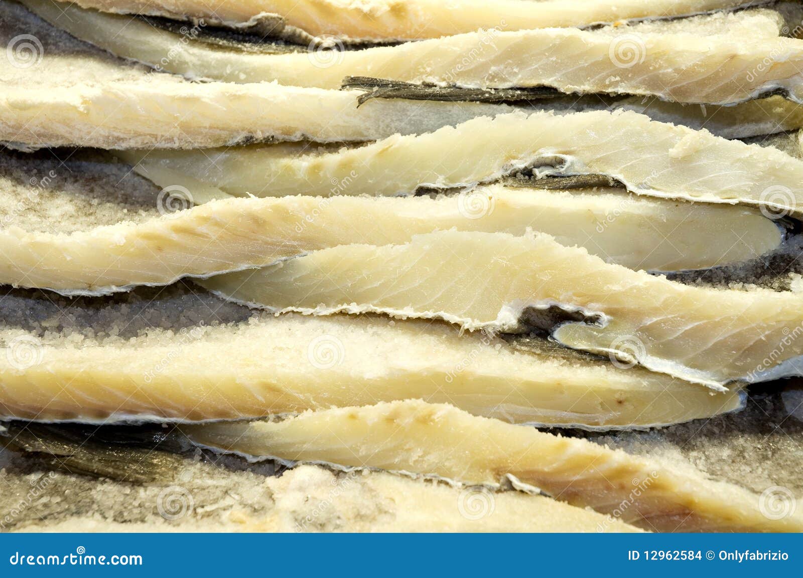 Peixes salgados foto de stock. Imagem de curado, salmoura - 12962584