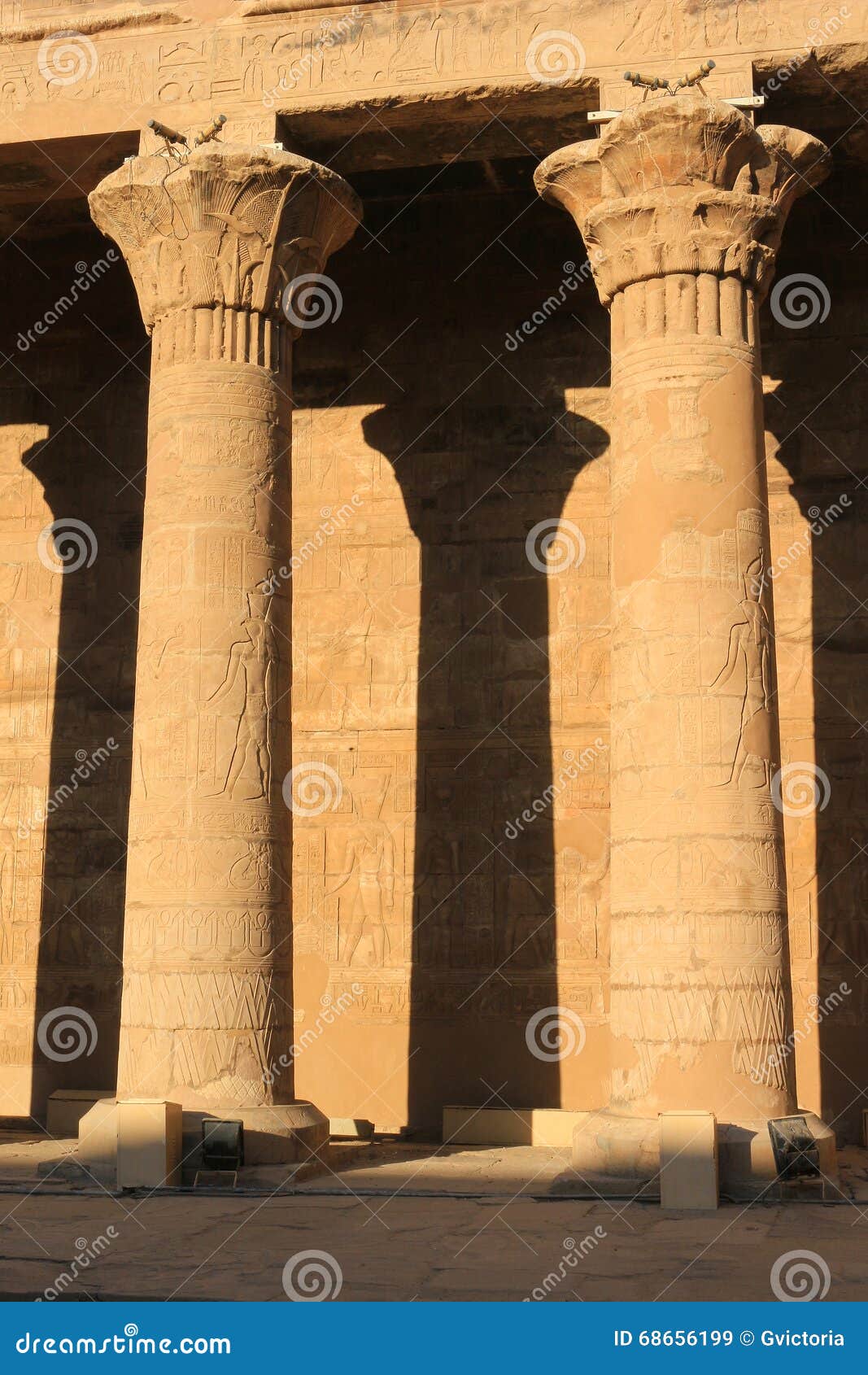 Pelare På Den Karnak Templet, Egypten Fotografering för Bildbyråer ...