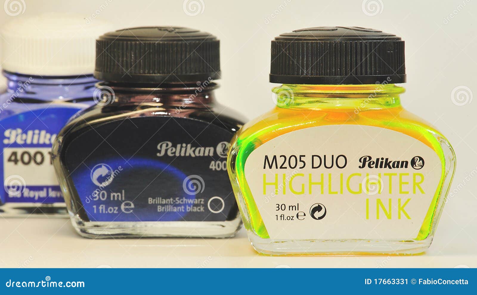 Pelikan ink 2 editorial photo. Image of pigment, bottles - 17663331