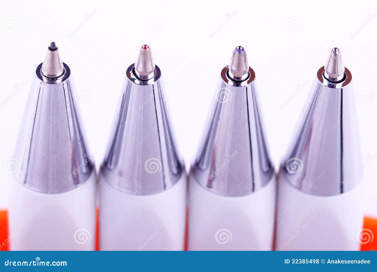 Pen en potlood stock foto. Image of blad, staal, spatie - 32385498