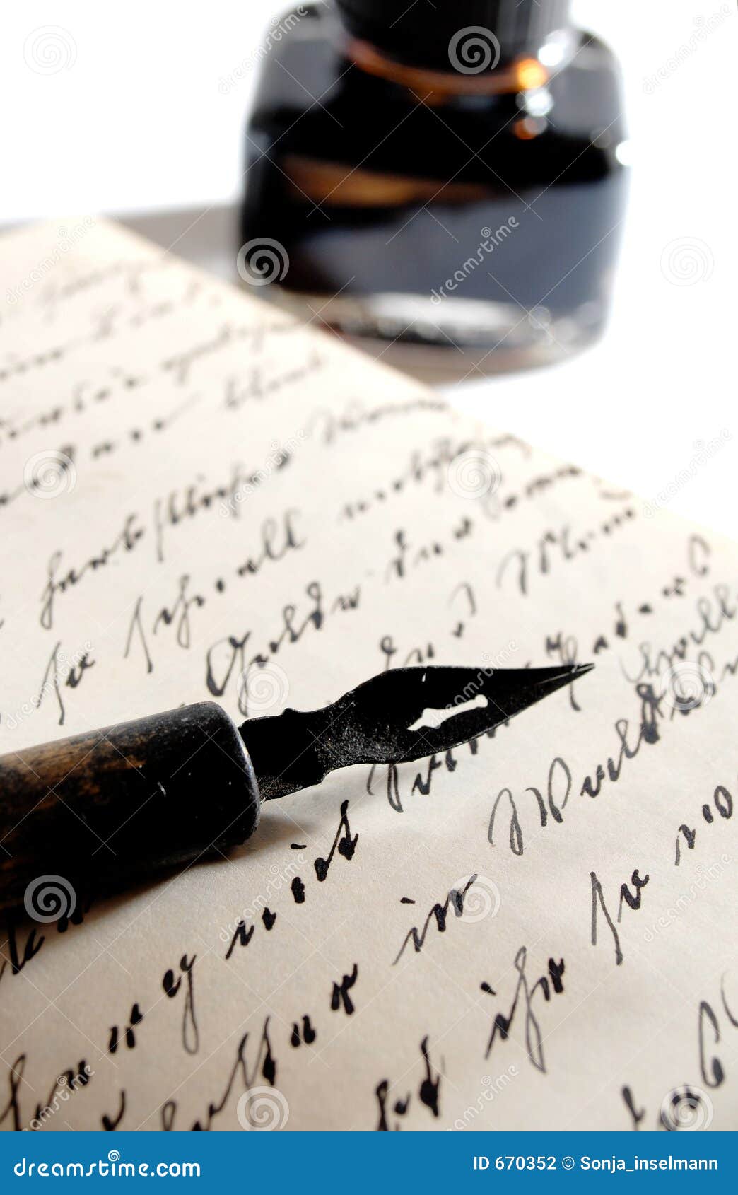 Pena com tinta foto de stock. Imagem de tinta, casamento - 670352