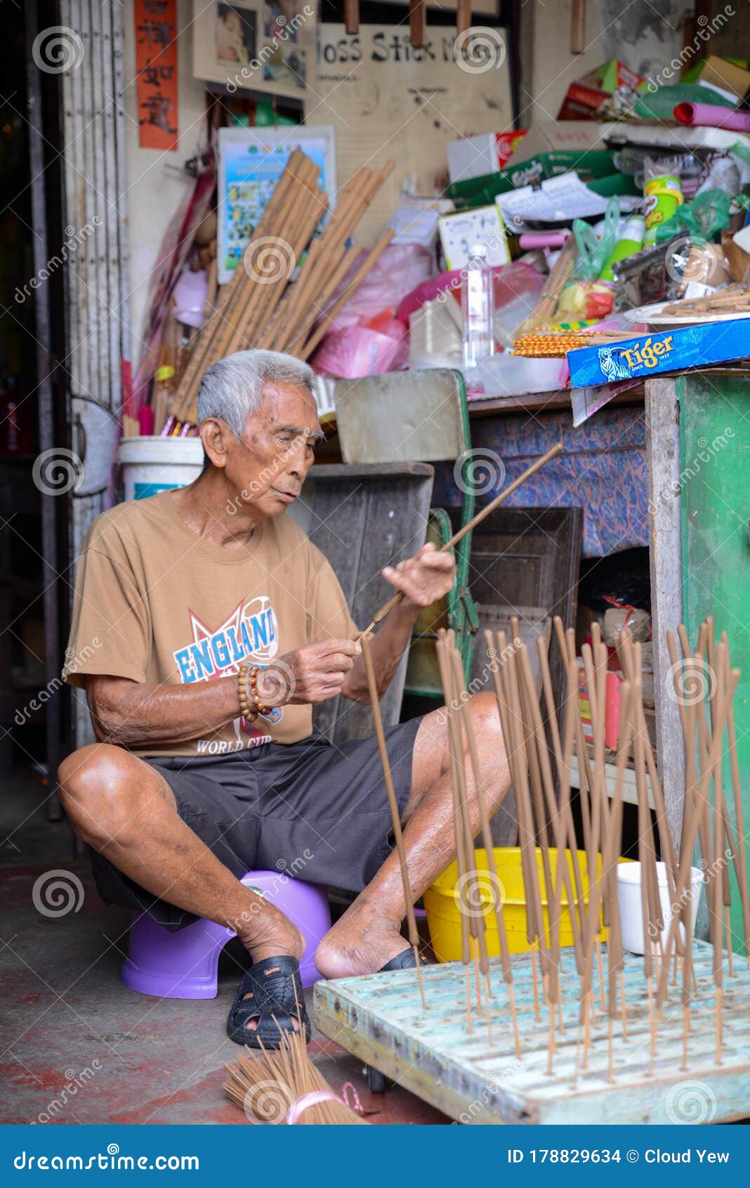 Penang Traditional Joss Stick Maker Editorial Stock Image - Image of ...