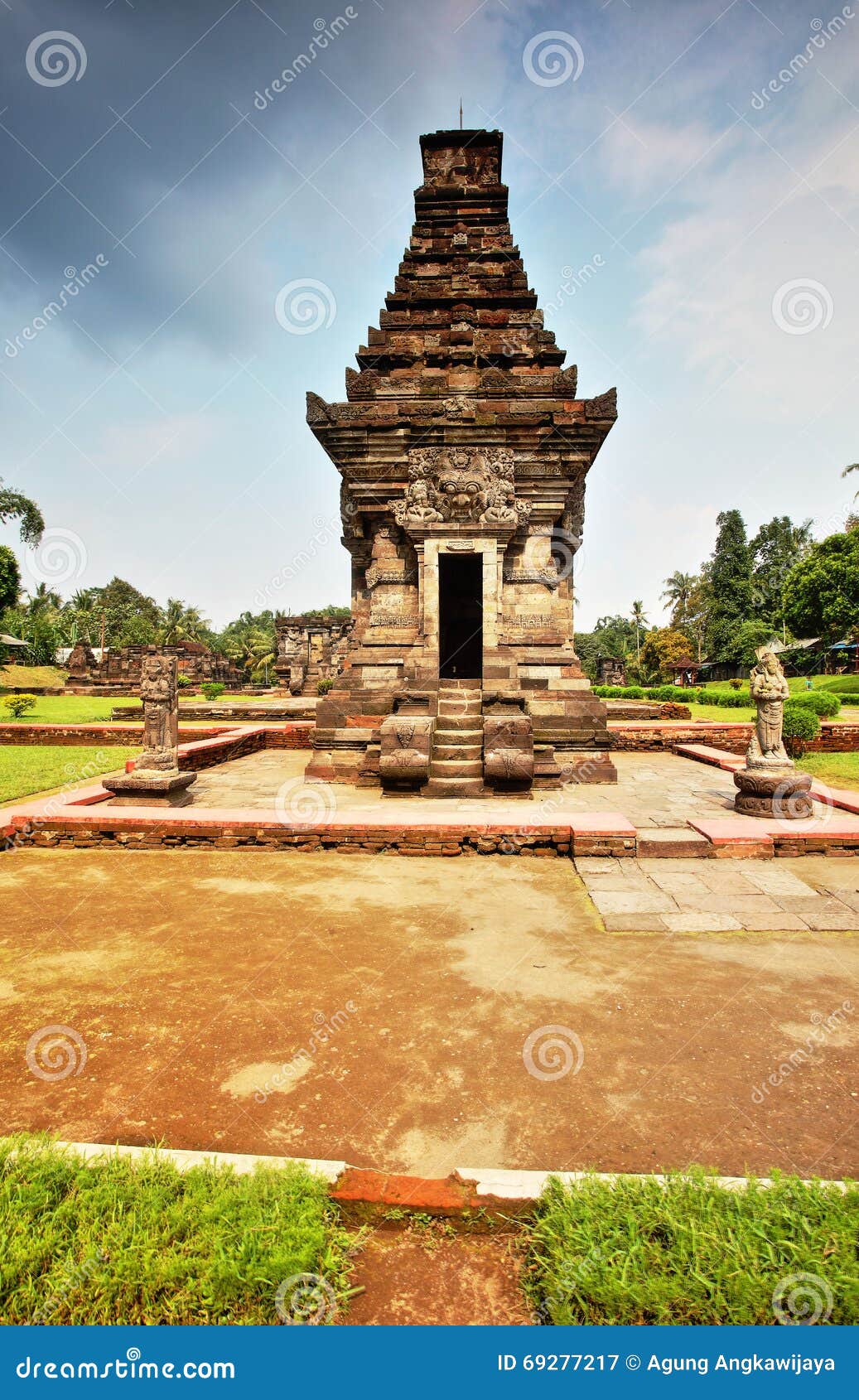 Penataran Temple Gate stock image. Image of gate, landmark - 69277217
