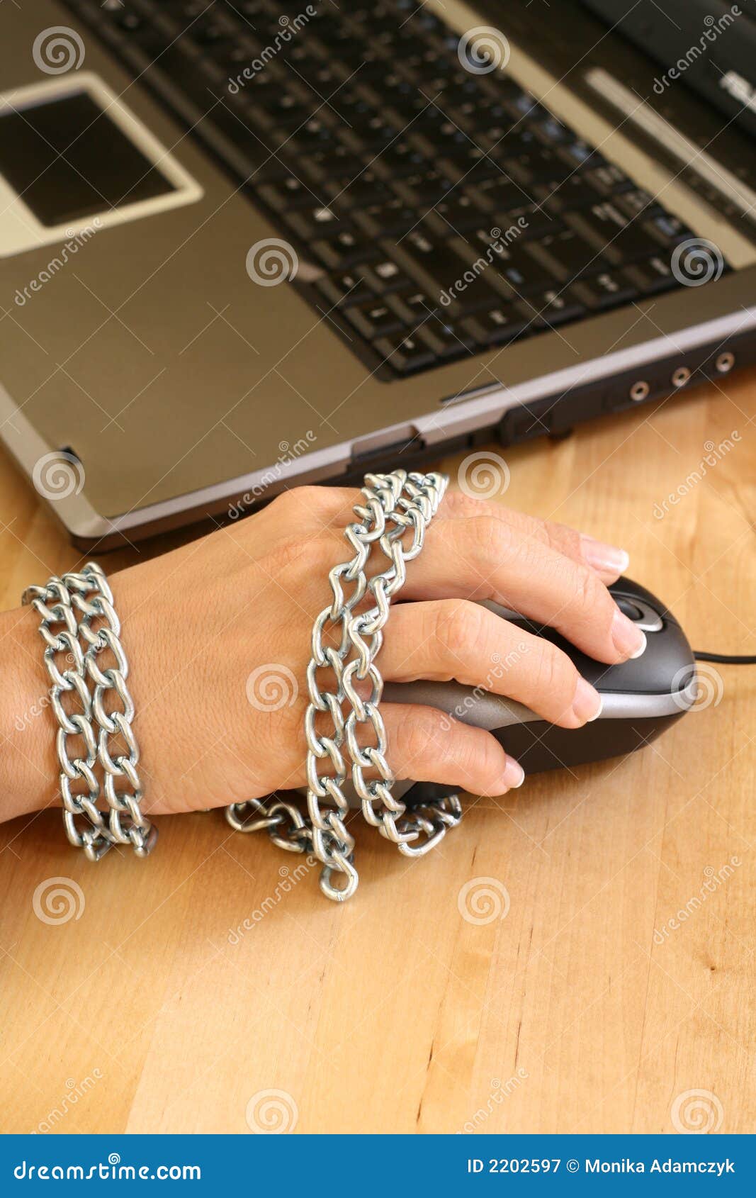 Penchant image stock. Image du fonctionnement, courrier - 2202597