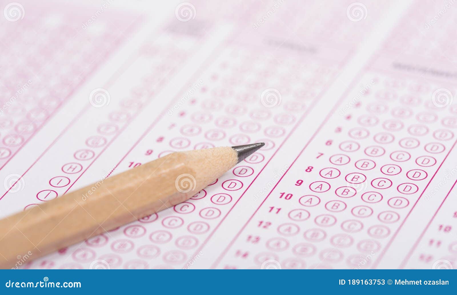Pencil on the Multiple Choice Answer Form Stock Image - Image of pencil ...