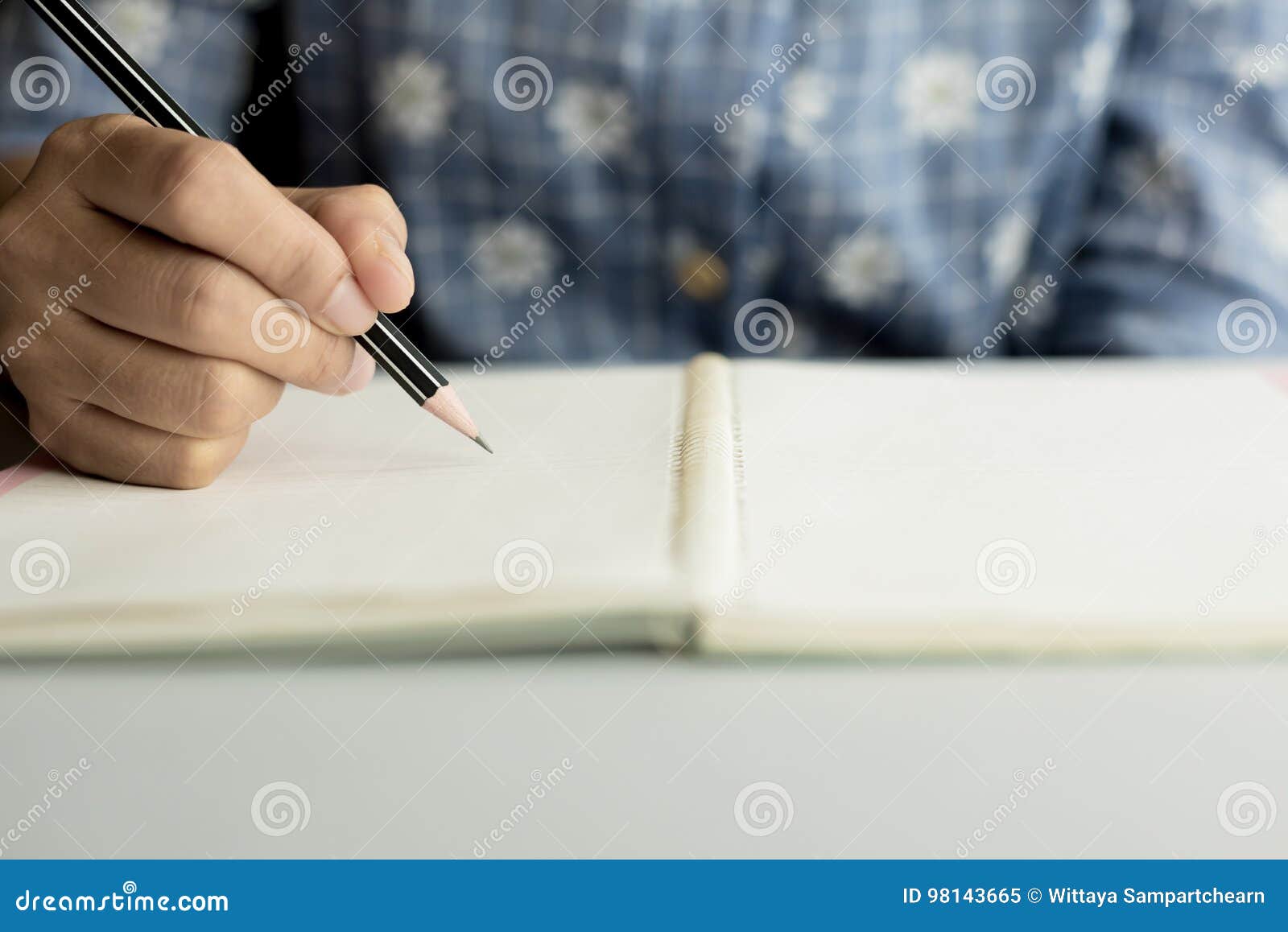 Pencil write on notebook stock image. Image of garden - 98143665