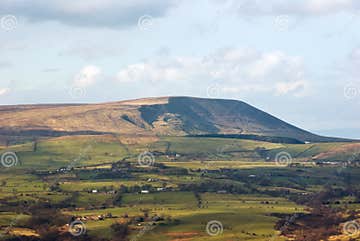 Pendle Hill stock photo. Image of england, moorland, hill - 5194058