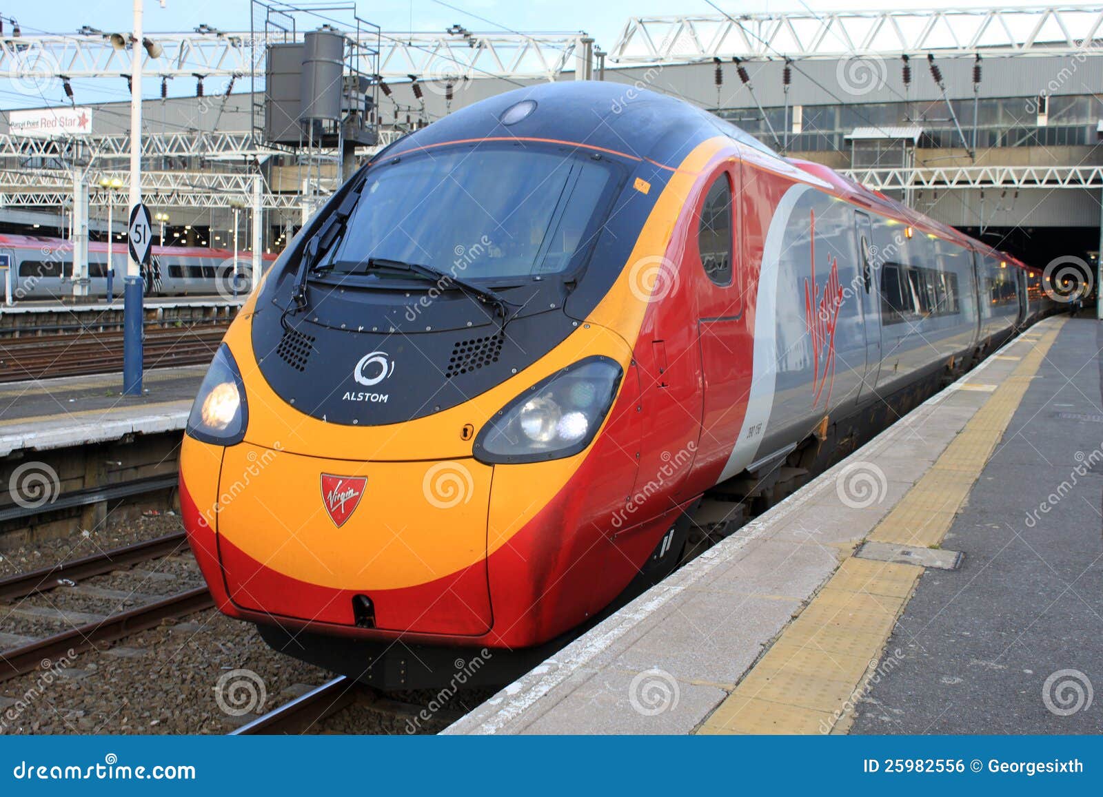 Pendolino Electric Train at London Euston Station Editorial Photo ...