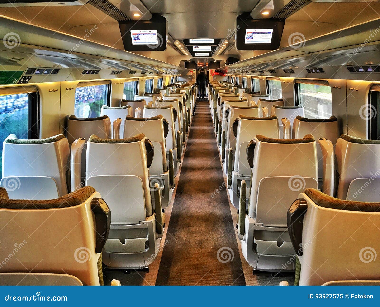 Pendolino Train Set Editorial Photo | CartoonDealer.com #108341743