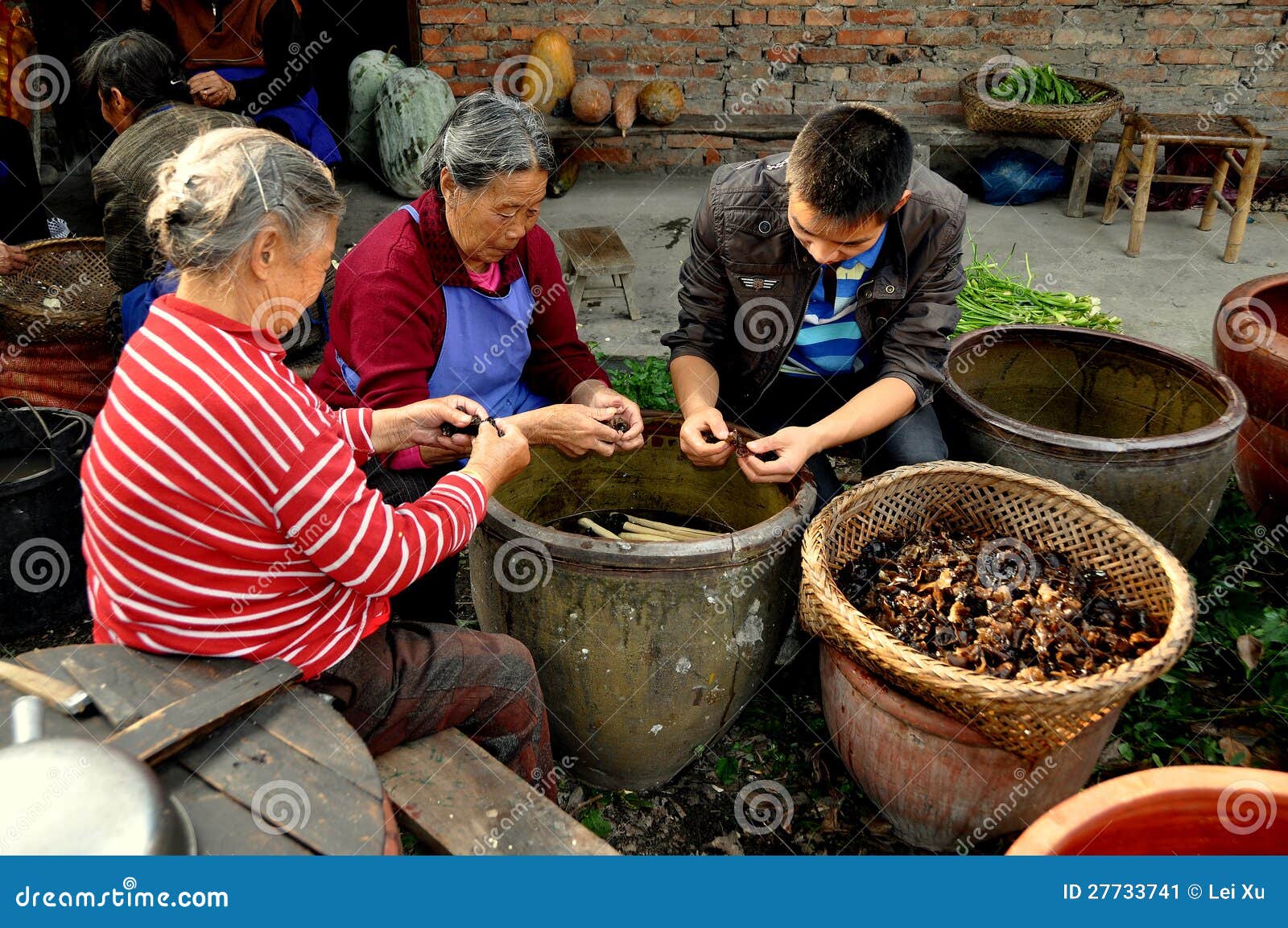 Pengzhou, China: Workers in Temple Courtyard Editorial Photo - Image of ...