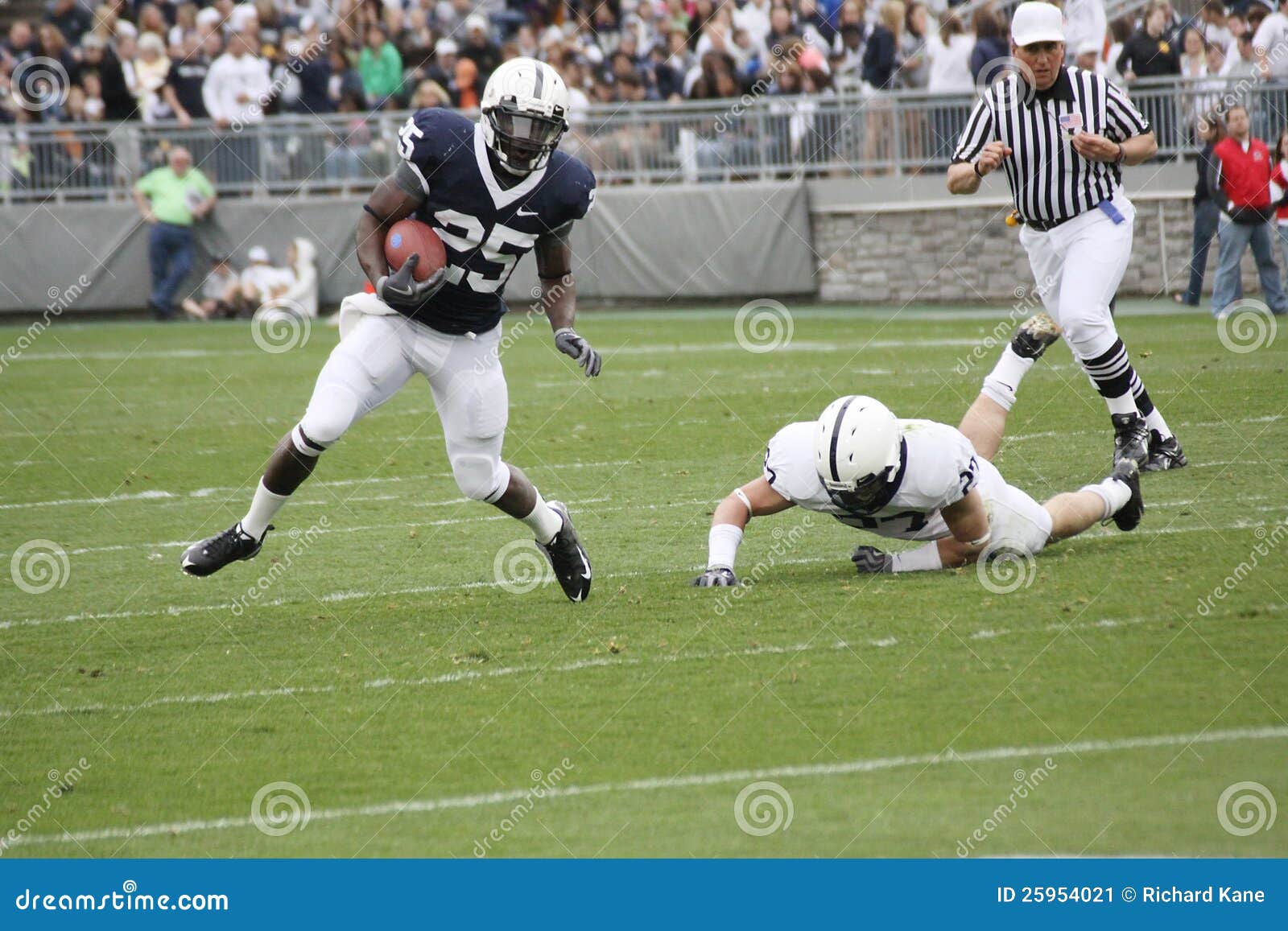 Penn State Running Back Silas Redd Editorial Photo - Image of equipment ...