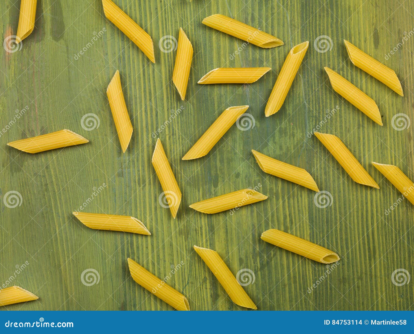 Penne Rigate Italian Style Pasta Foto de archivo - Imagen de abajo ...