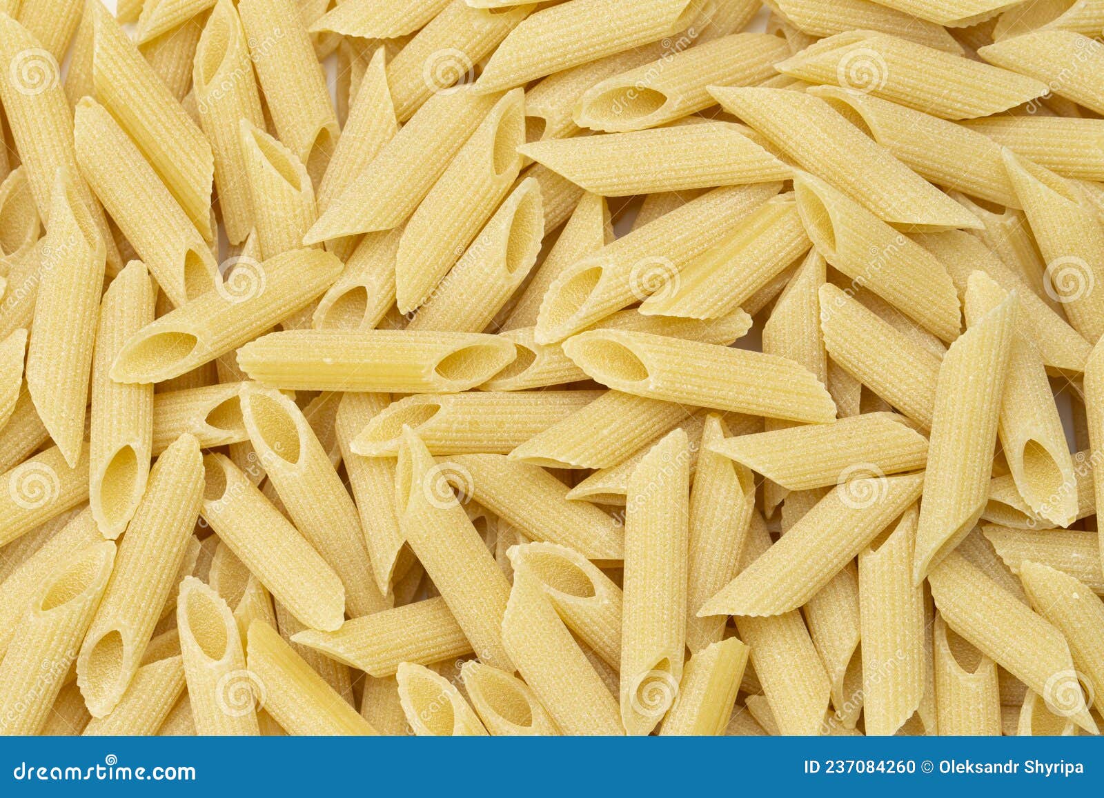 Pennette Rigate. Fondo De Pasta Cruda Foto de archivo - Imagen de crudo ...