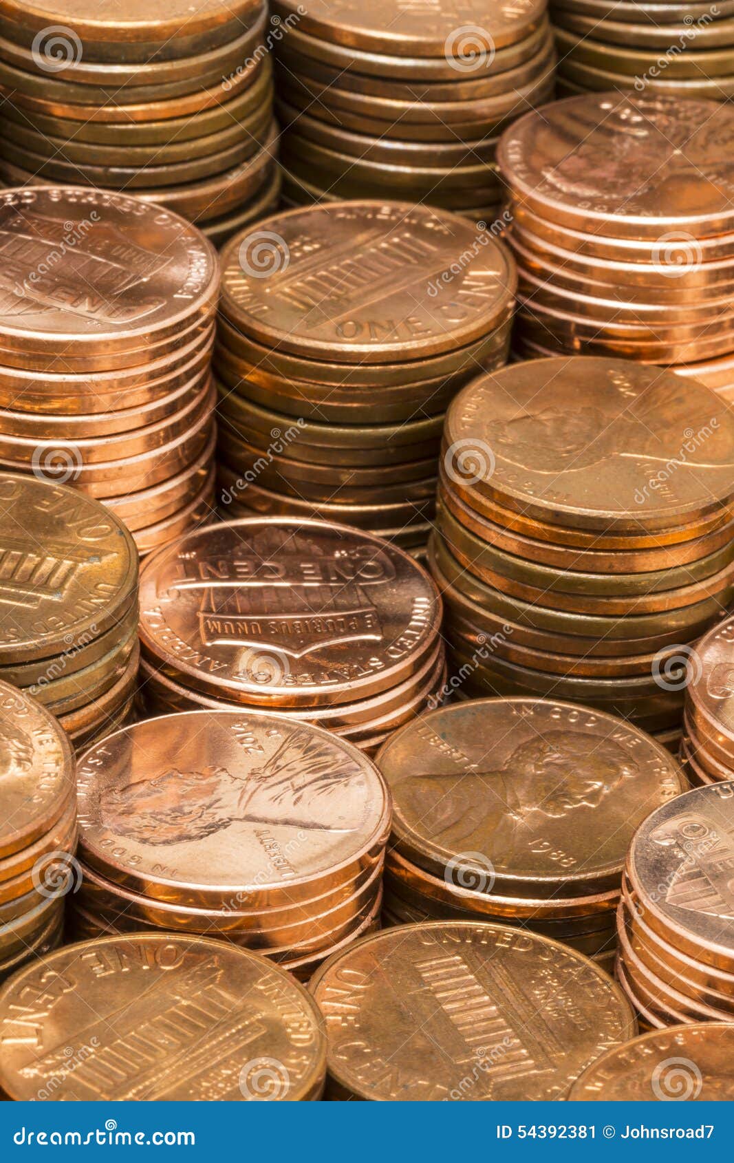Penny Stacks immagine stock. Immagine di preventivo, centesimi - 54392381