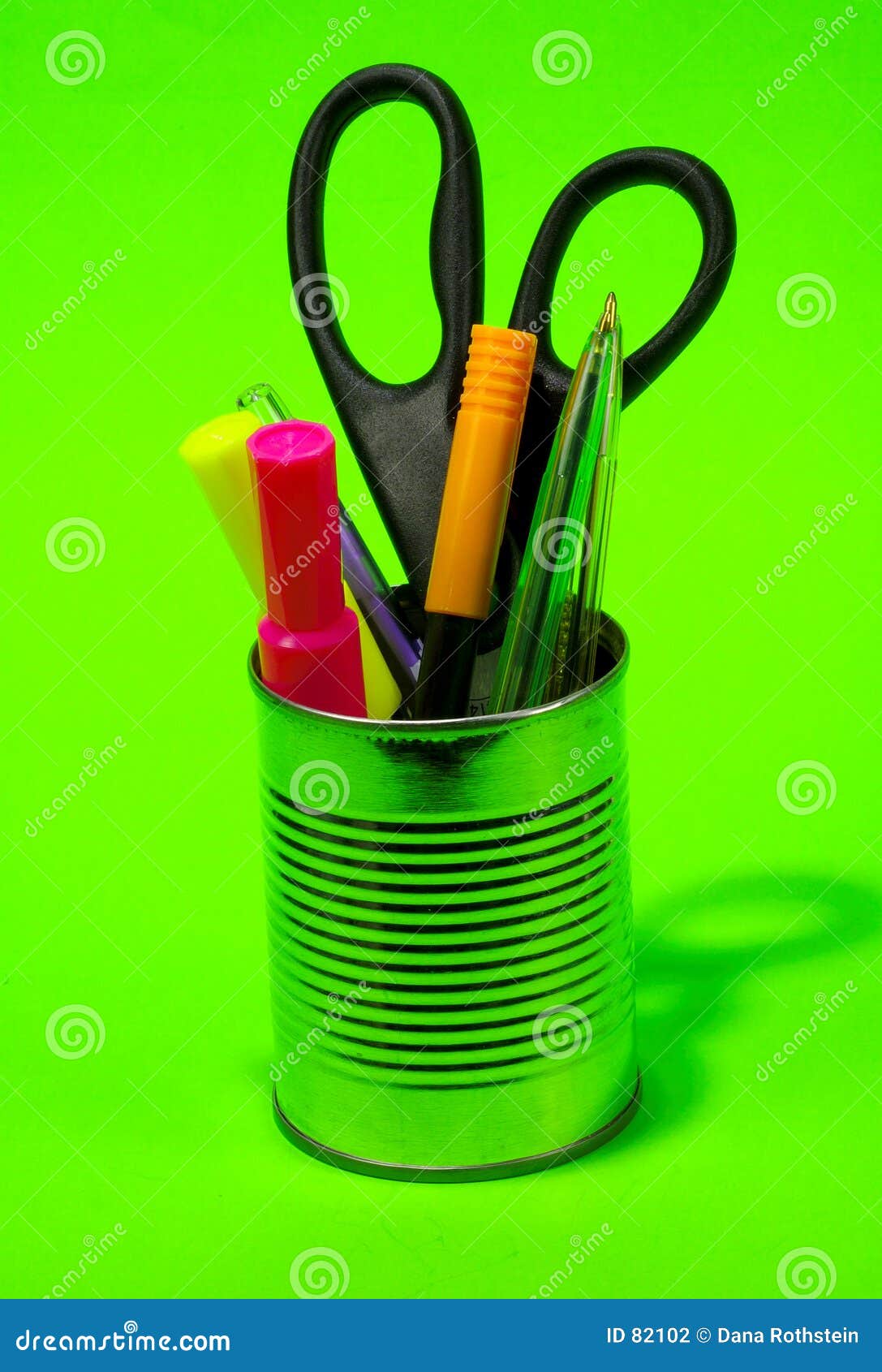 Pens In A Can Picture. Image: 82102