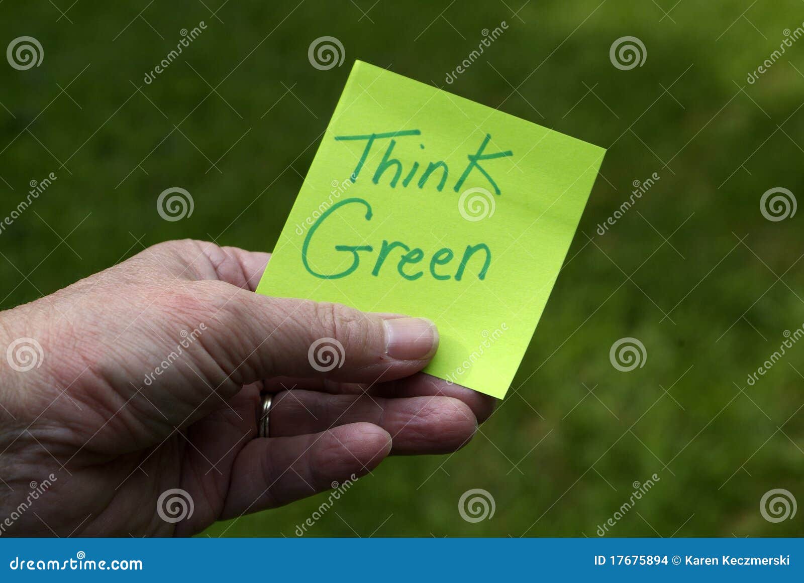 Pense o verde foto de stock. Imagem de futuro, escrita - 17675894