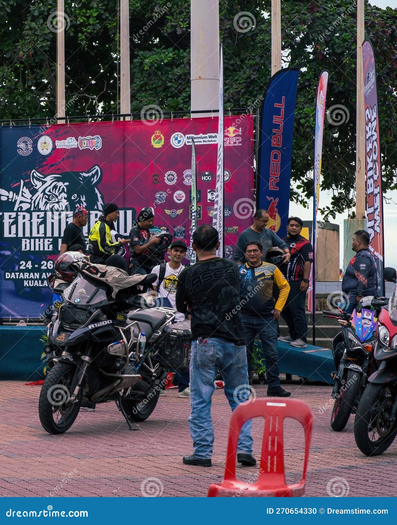 People at the Bike Week Event Editorial Image - Image of classic ...