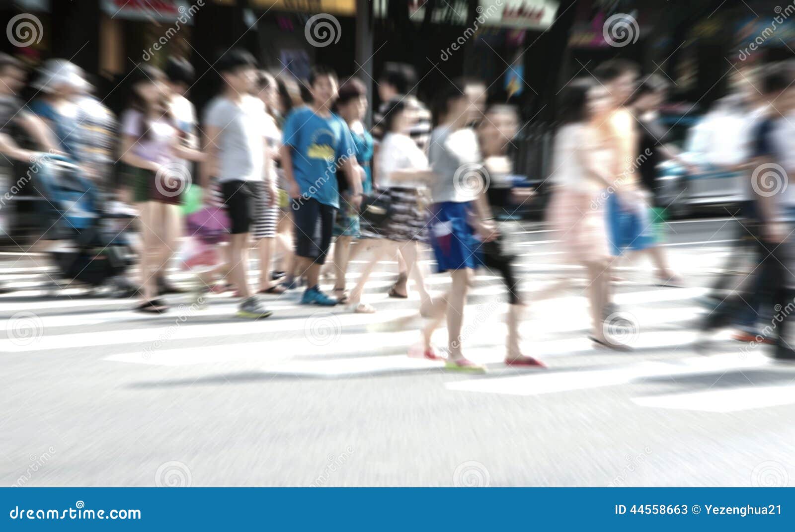 People Commuting in Rush Hour at Zebra Crossing Editorial Stock Photo ...