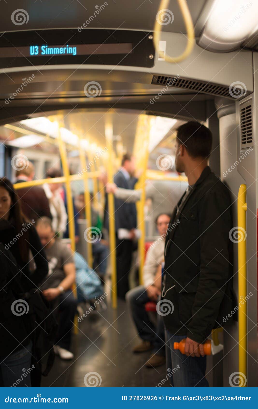 People Commuting Vienna Metro Editorial Photo - Image of public, hurry ...