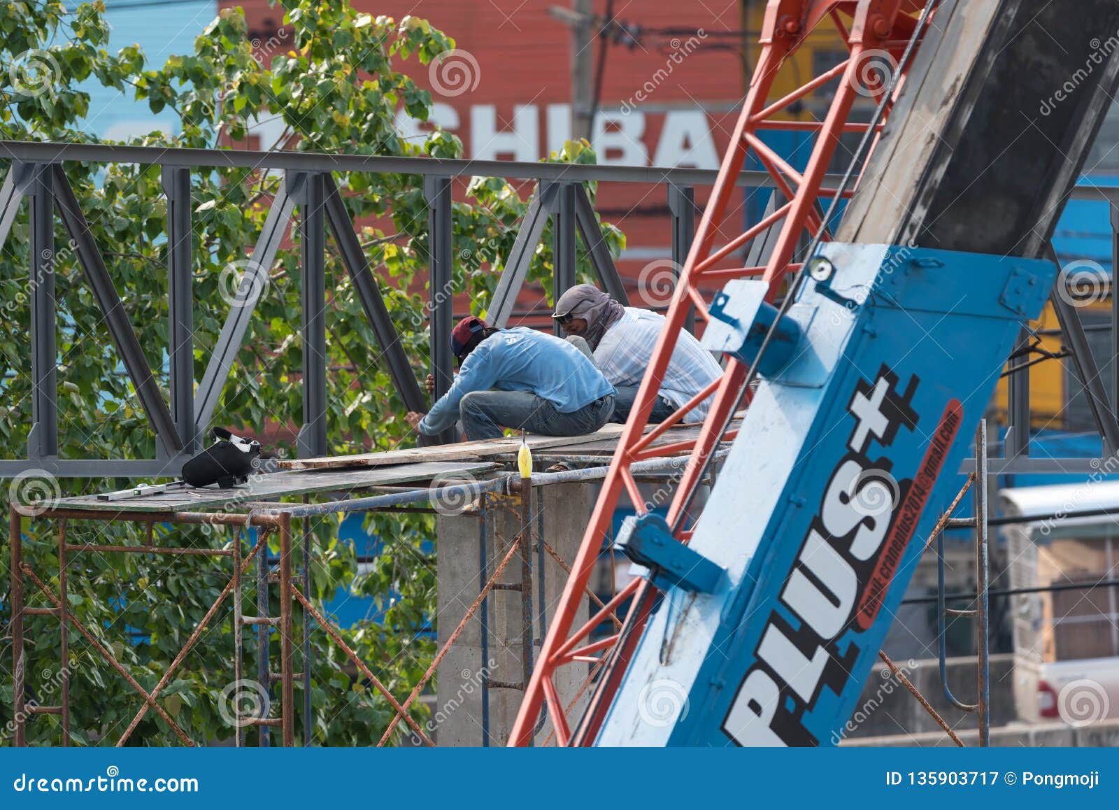 People Construction Worker at Construction Site Editorial Photography ...