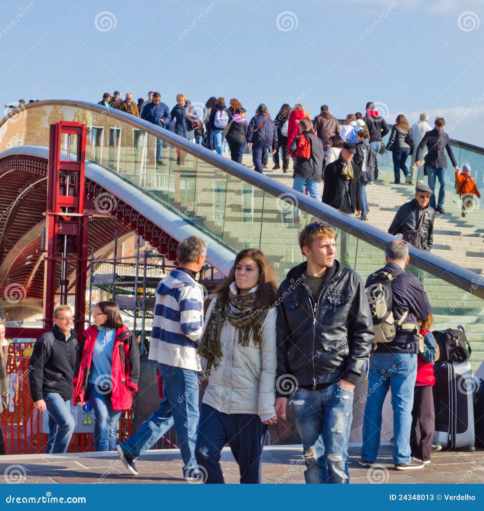 People Crossing Bridge at Piazza Roma Venice Editorial Stock Photo ...