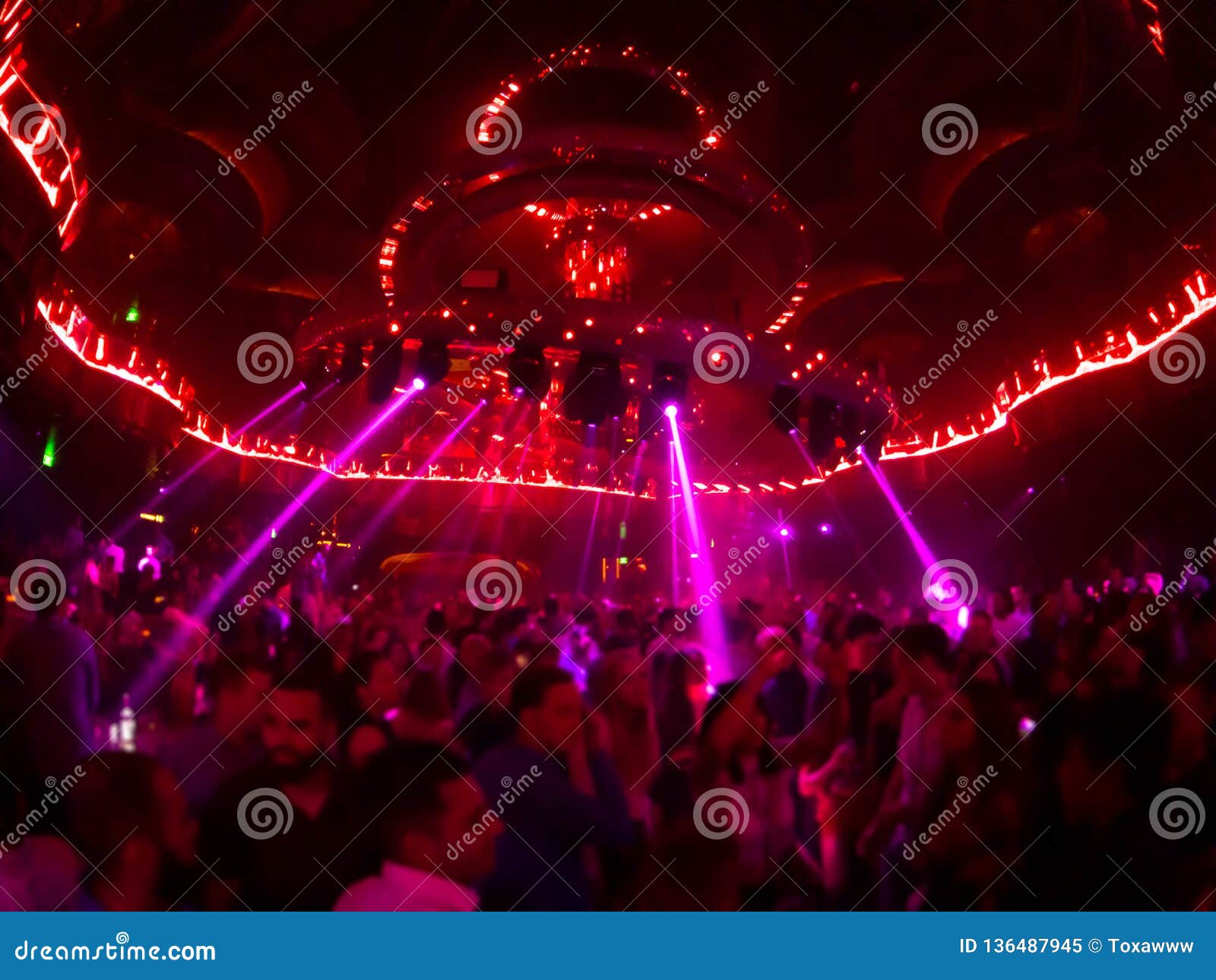 People are Dancing in Night Club Editorial Image - Image of disco ...