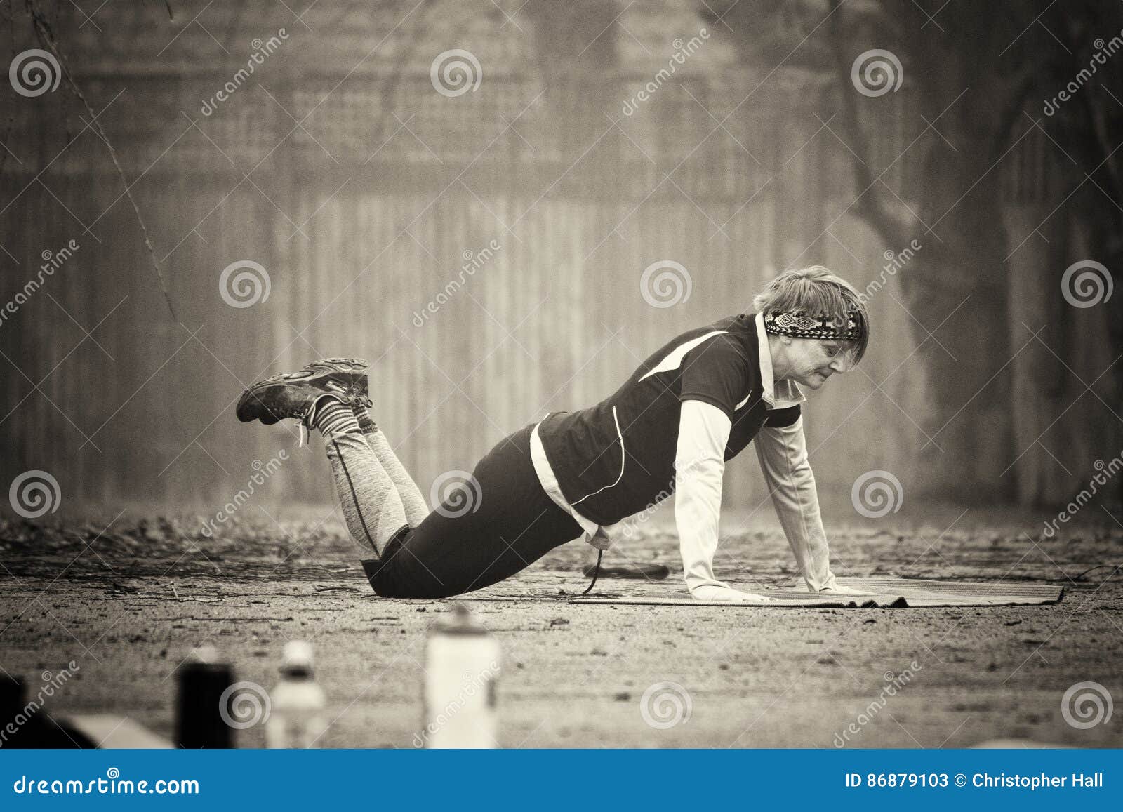 People Doing Keep Fit Exercise in Park Stock Image - Image of twenties ...