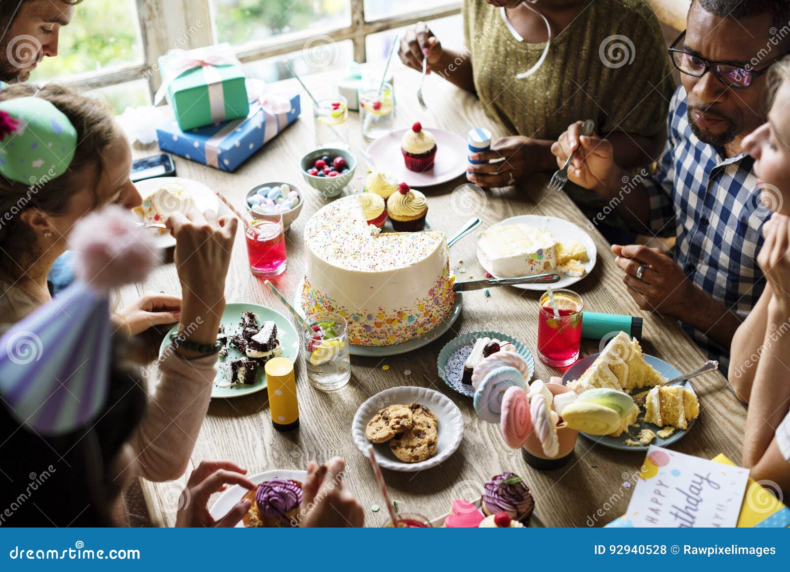 People Eating Cake on Birthday Party Celebration Stock Photo - Image of ...