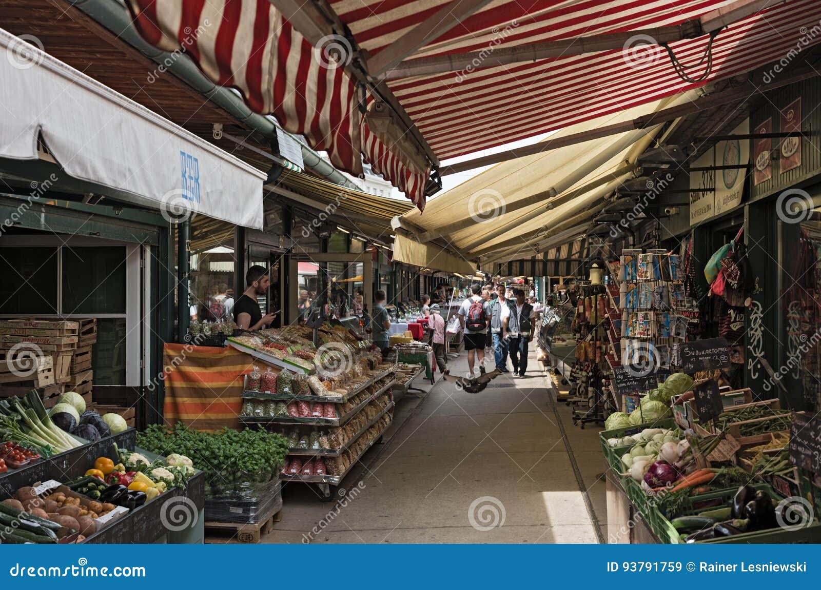 People Enjoy the Naschmarkt in Vienna, Austria Editorial Stock Image ...